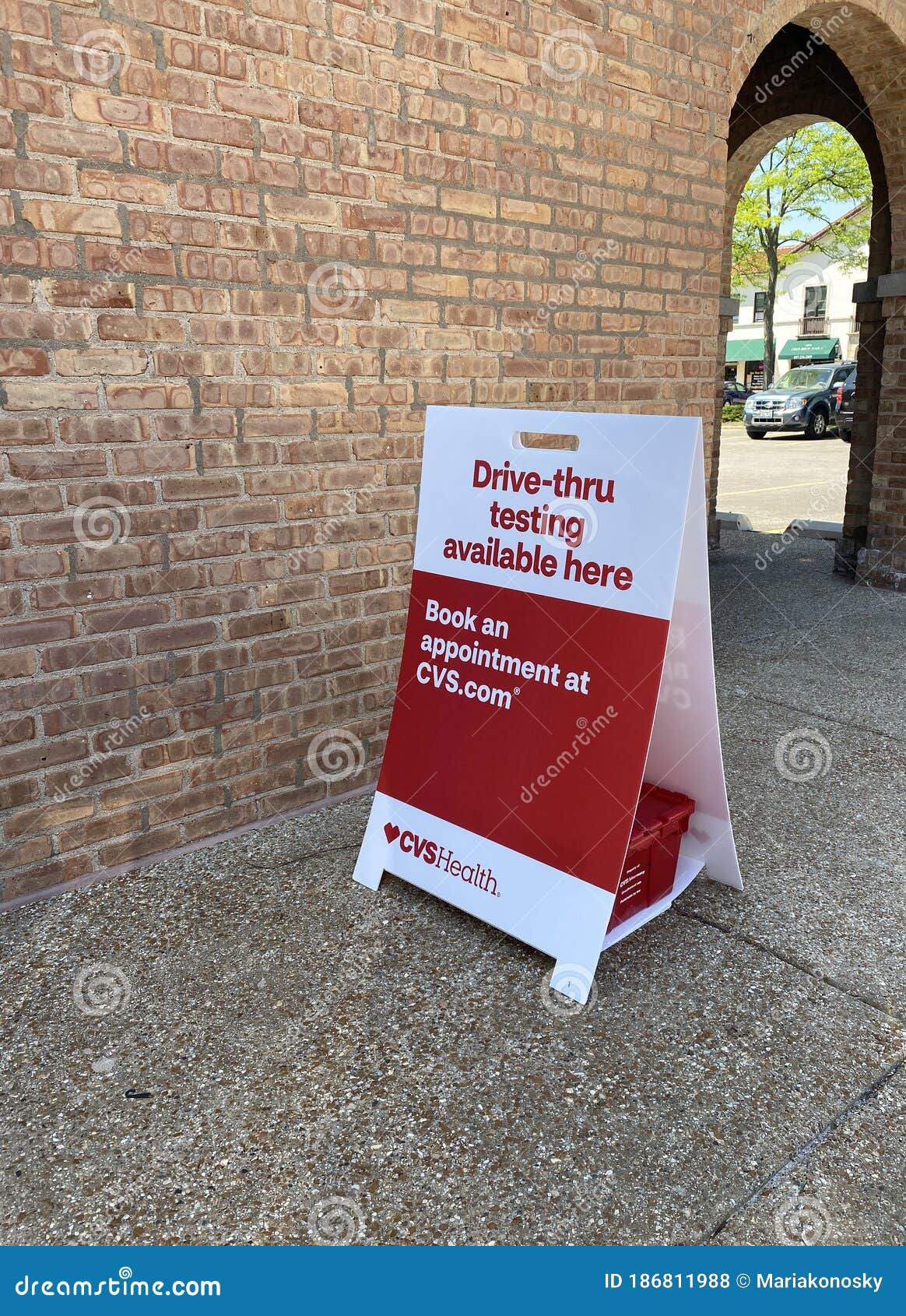 Drive-thru COVID-19 Testing at CVS Editorial Stock Photo - Image of ...