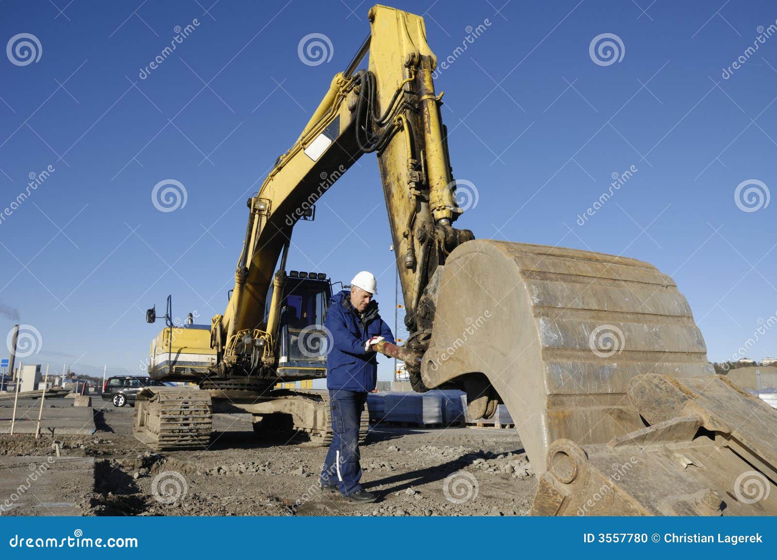 Driver and bulldozer stock photo. Image of transportation - 3557780