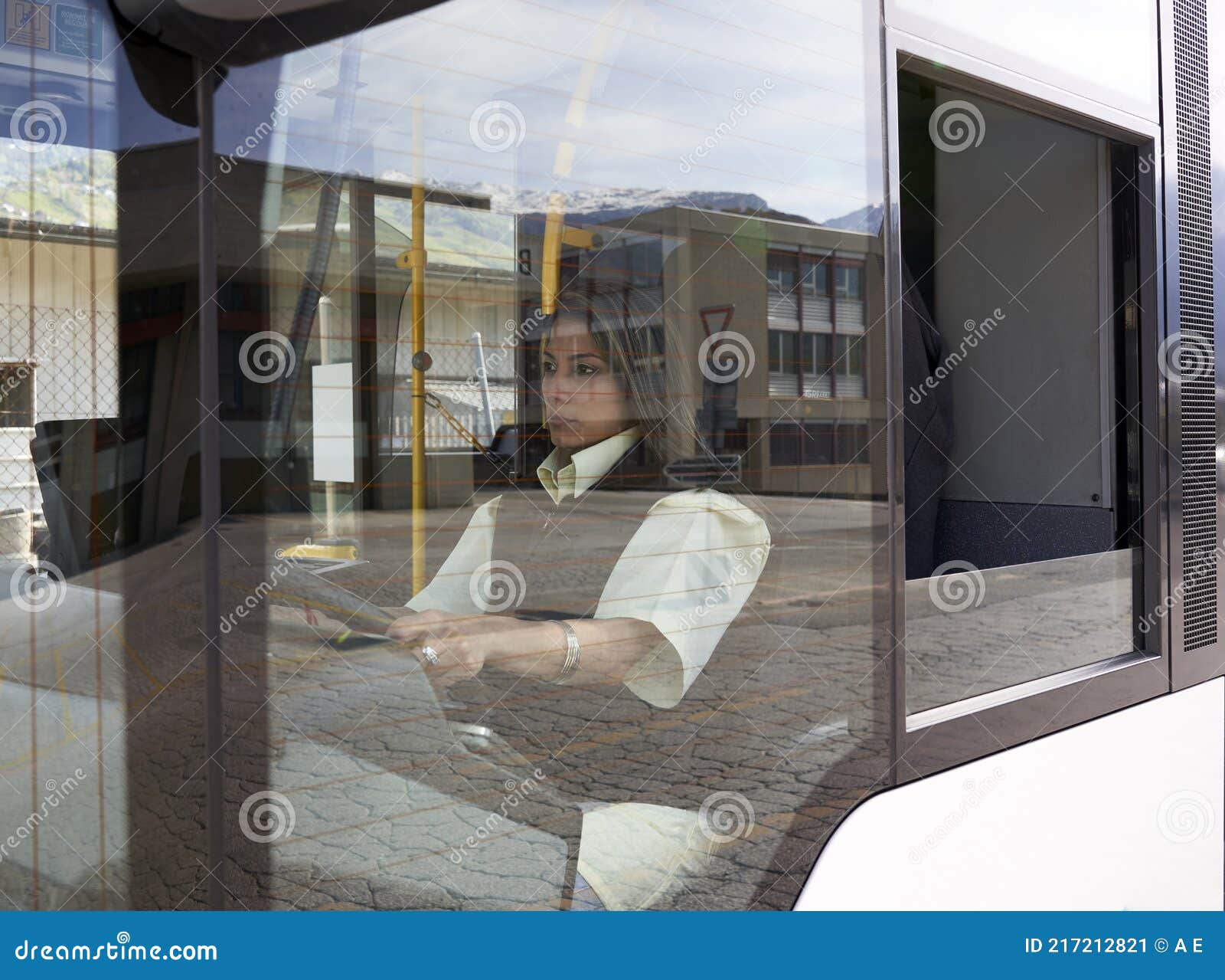 Driver Woman Working in Bus Stock Image - Image of tourism, hand: 217212821