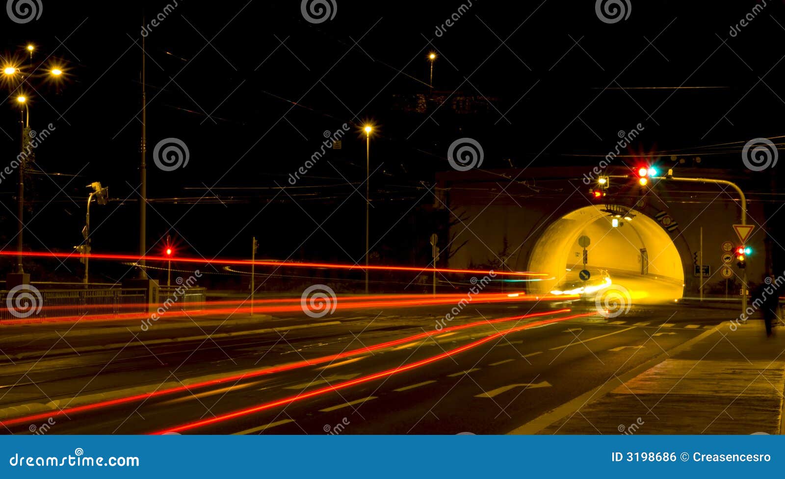 Driveway at night stock photo. Image of night, arch, light - 3198686