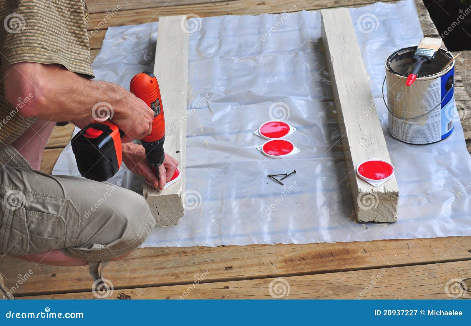 Driveway Reflector Posts stock image. Image of posts - 20937227