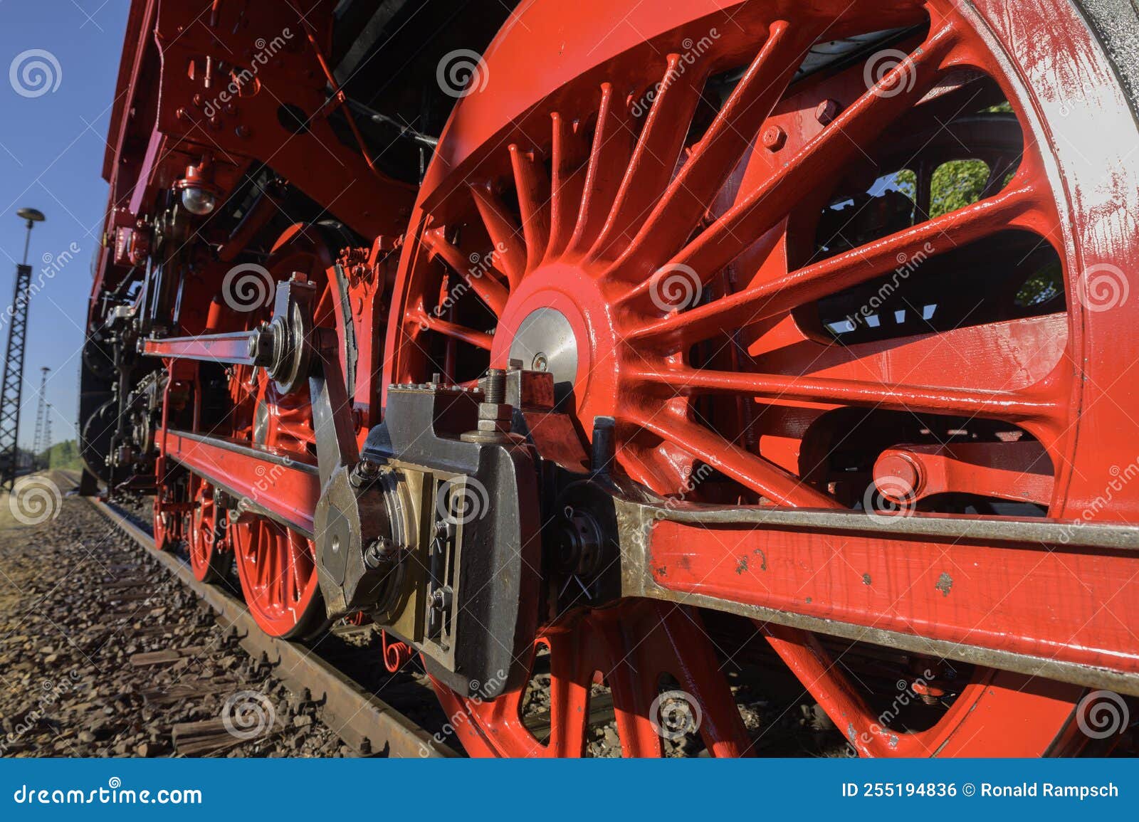 Driving Rods and Driving Wheels of a Class 01 Steam Locomotive Stock ...