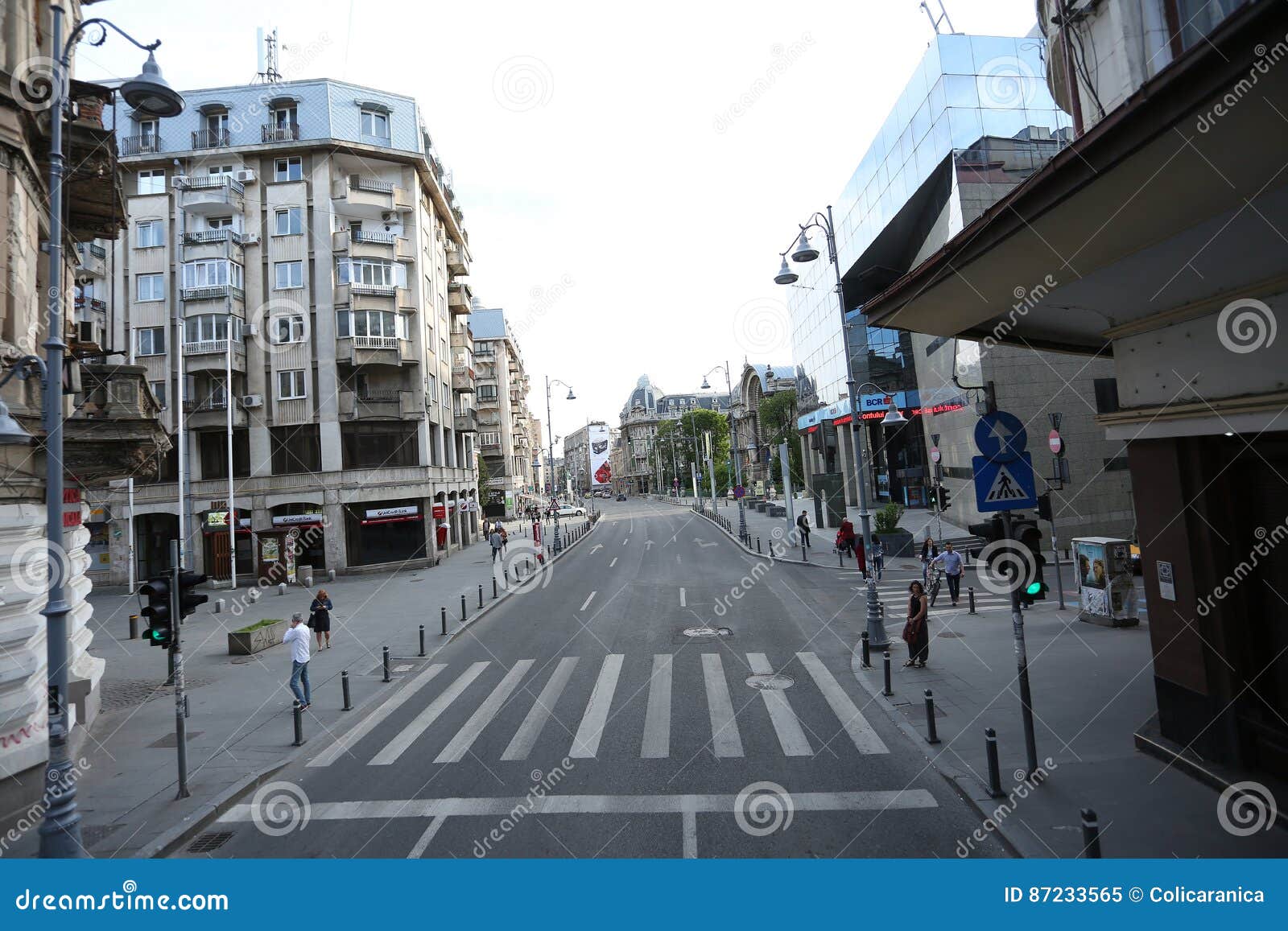 Driving on the Streets of Bucharest Editorial Image - Image of ...