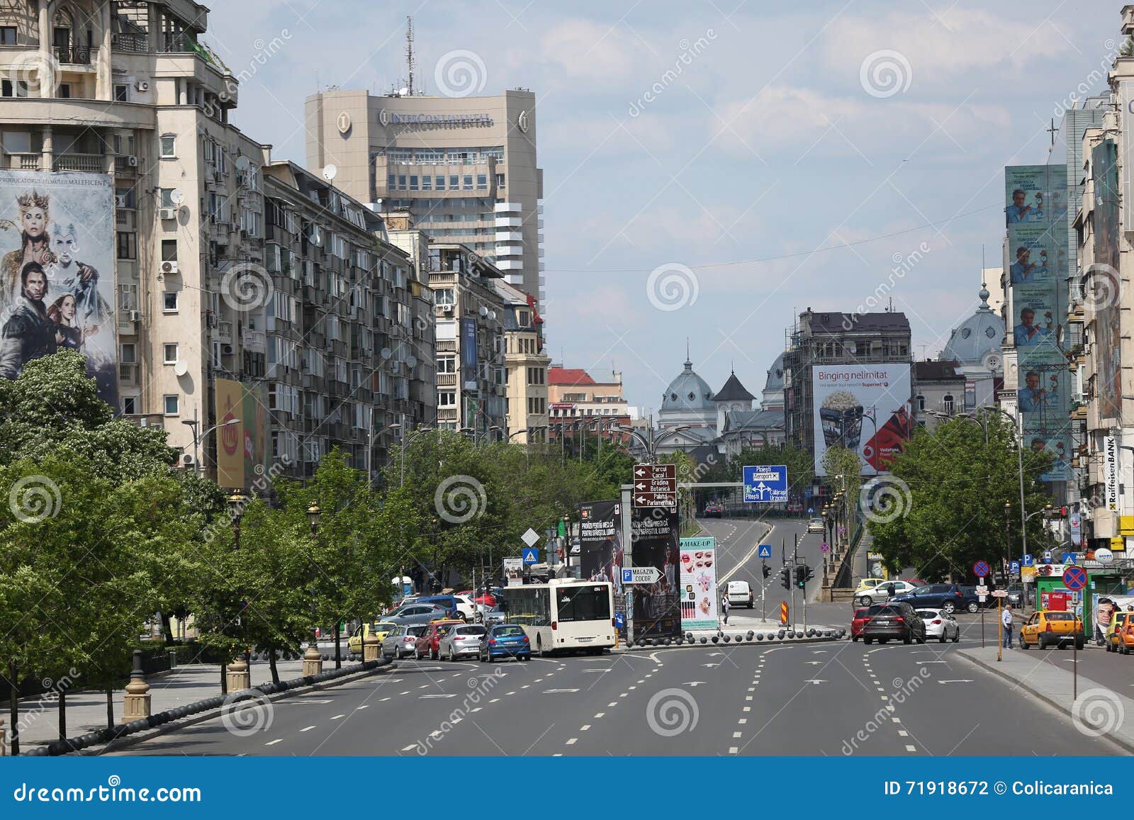 Driving on the Streets of Bucharest Editorial Photography - Image of ...