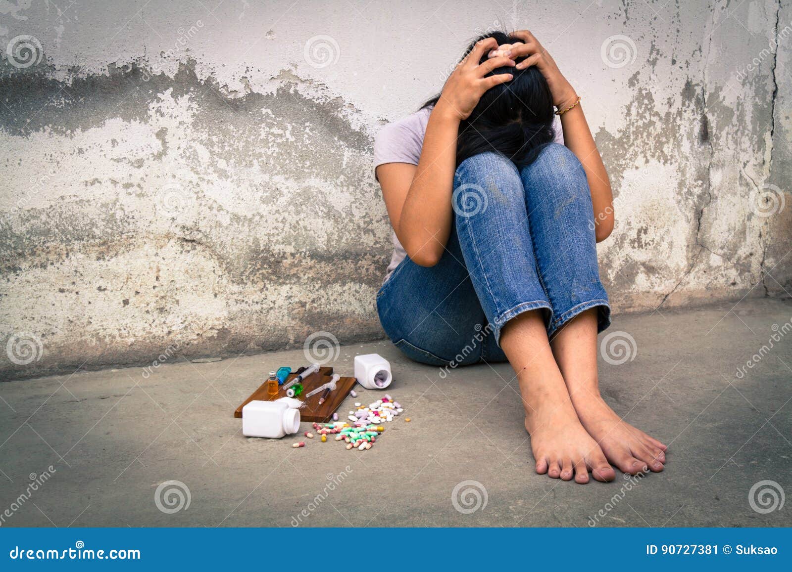 Drogadicción En Adolescencia Imagen de archivo - Imagen de apego ...