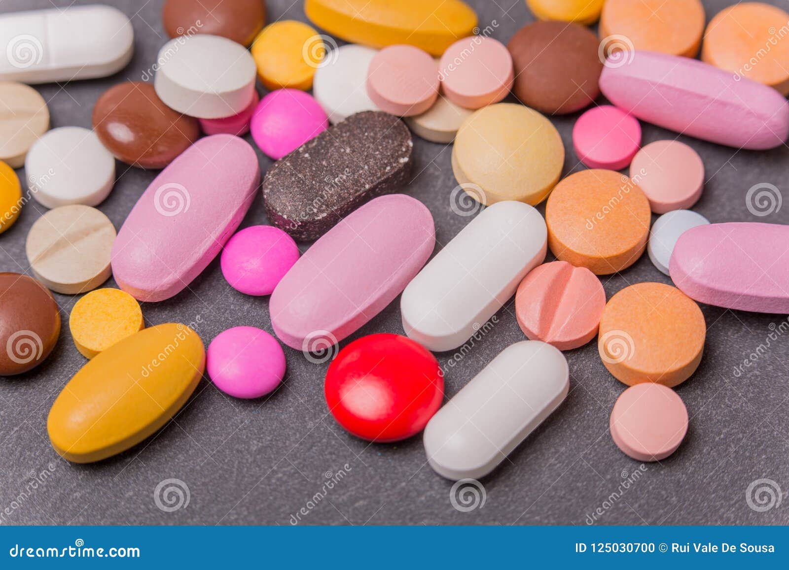 Drogas foto de stock. Imagem de dose, doente, tratamento - 125030700