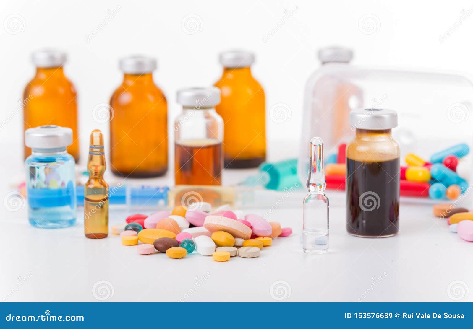 Drogas imagem de stock. Imagem de tabuletas, médico - 153576689