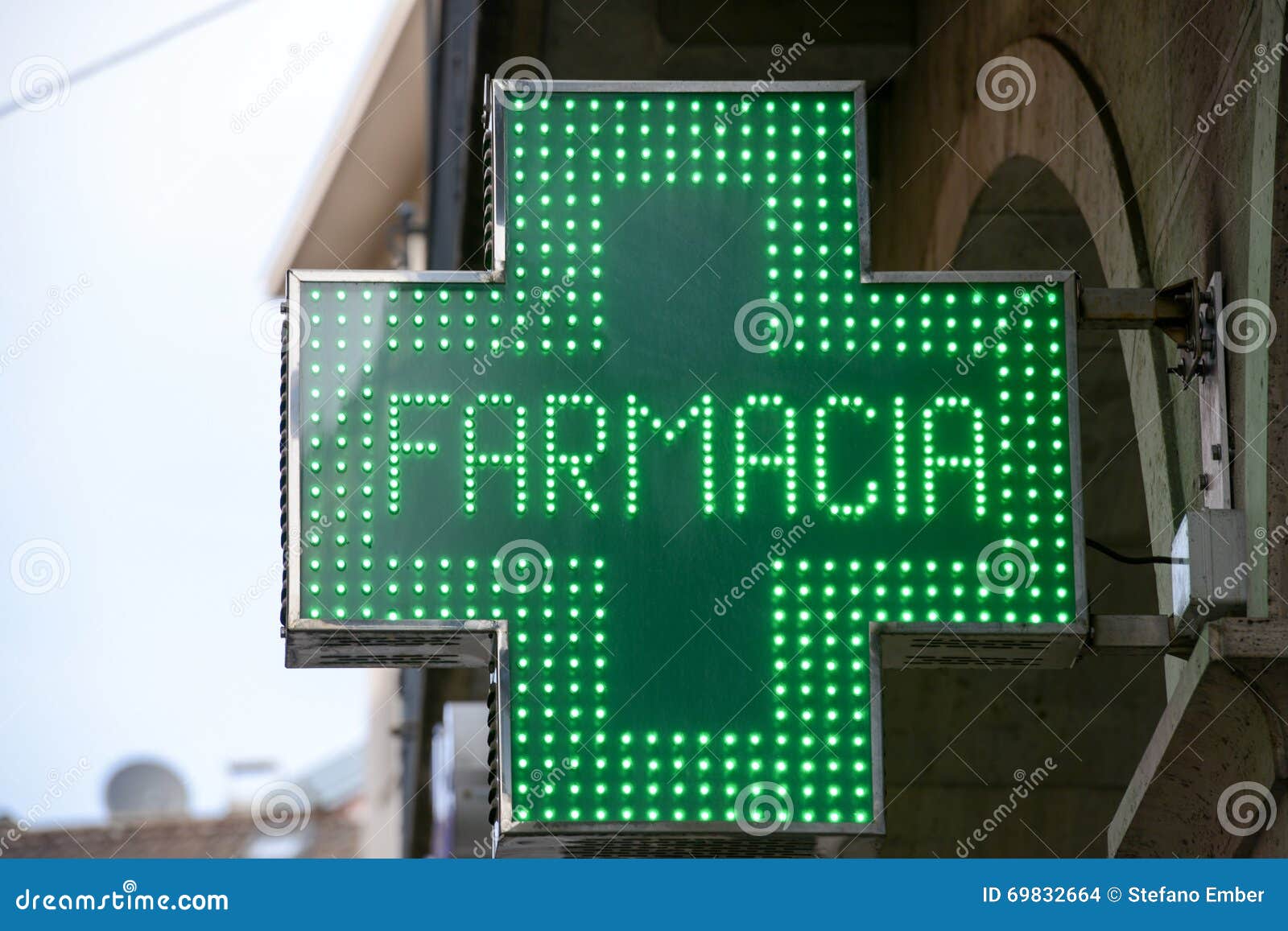 Drogeriesymbol stockfoto. Bild von apotheker, krankheit - 69832664