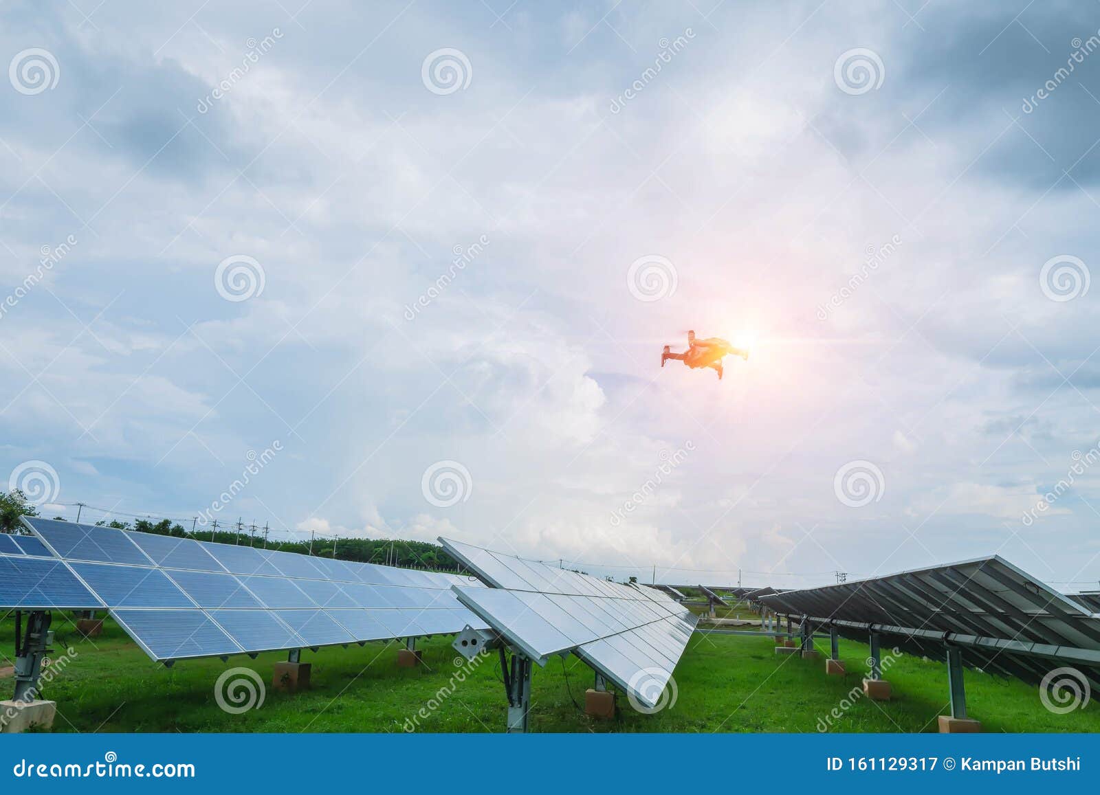 Drone Flying Over Solar Cells, this Technology Will Help Reduce the ...
