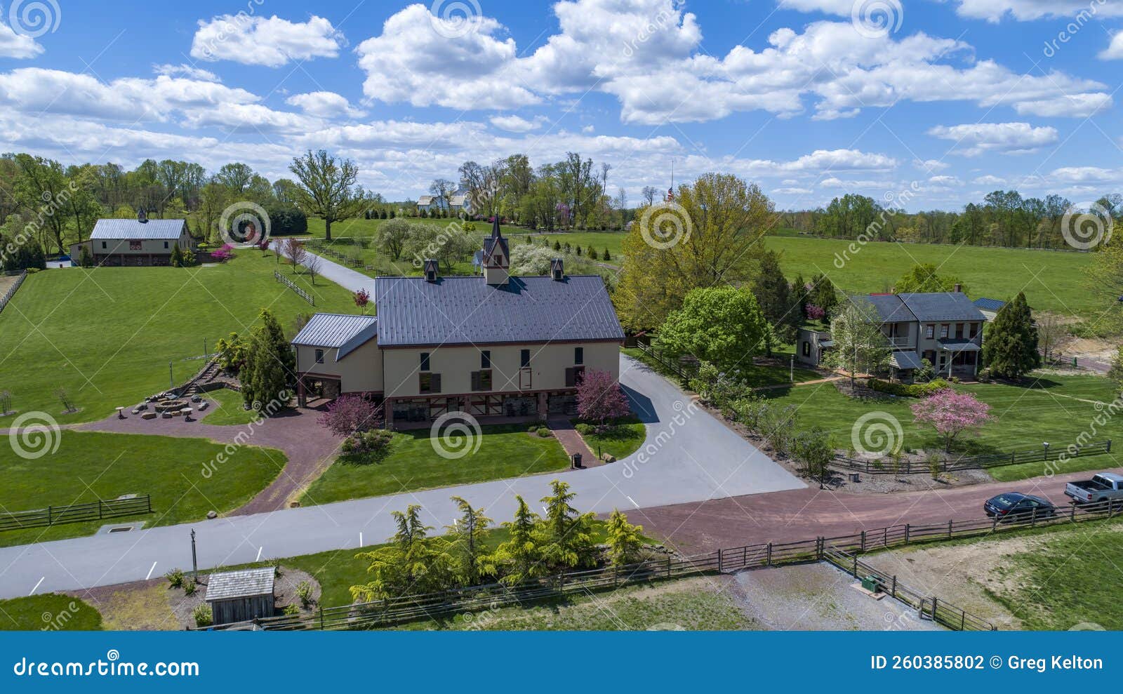 Drone View of a Farm House and Barn on a Beautiful Countryside Stock ...