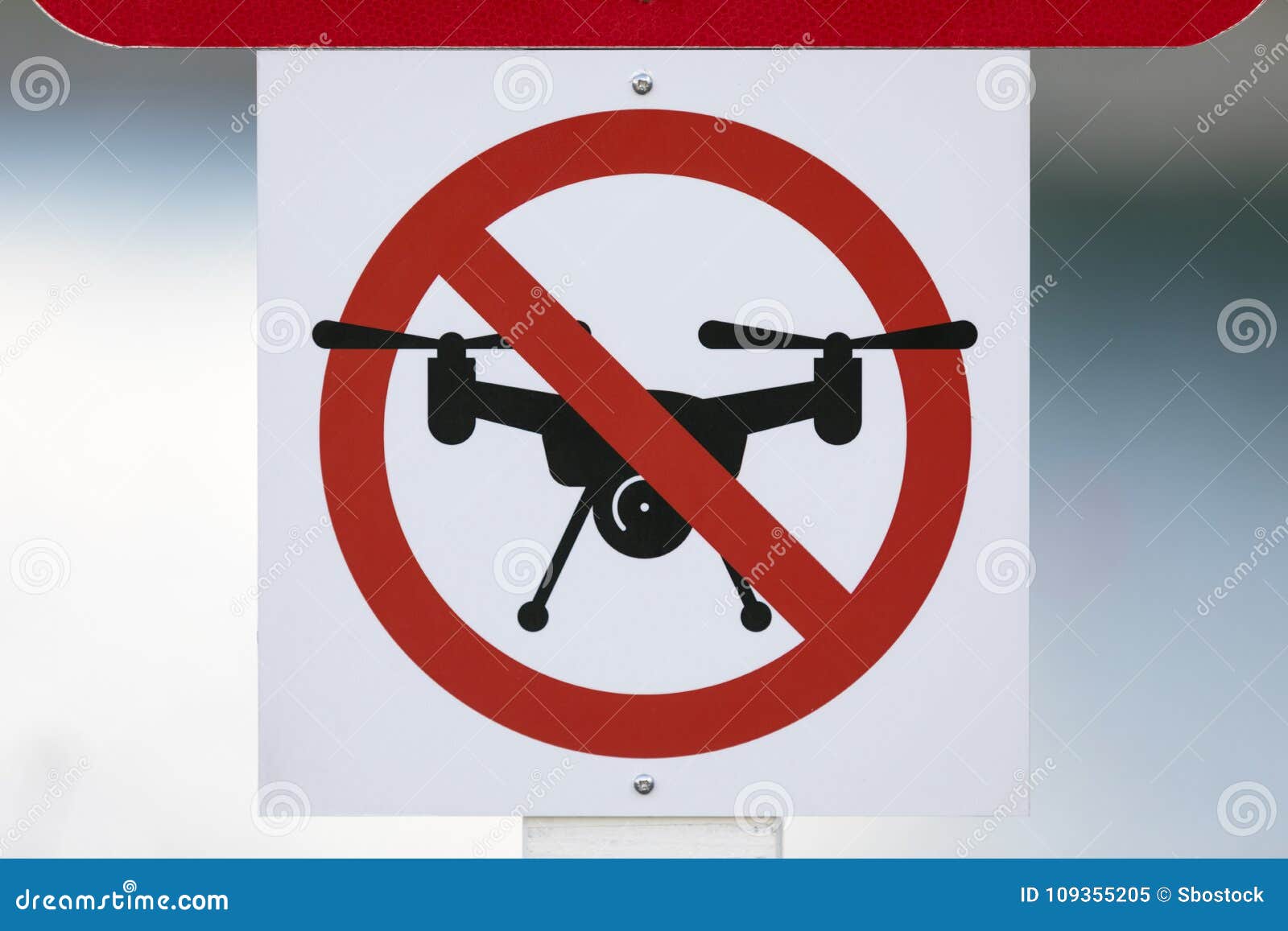 Drones Prohibited / No Fly Zone Sign Stock Image - Image of isolated ...