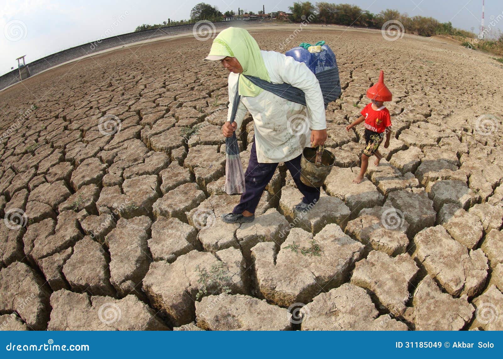 Droogte in Indonesië redactionele stock afbeelding. Image of concepten ...