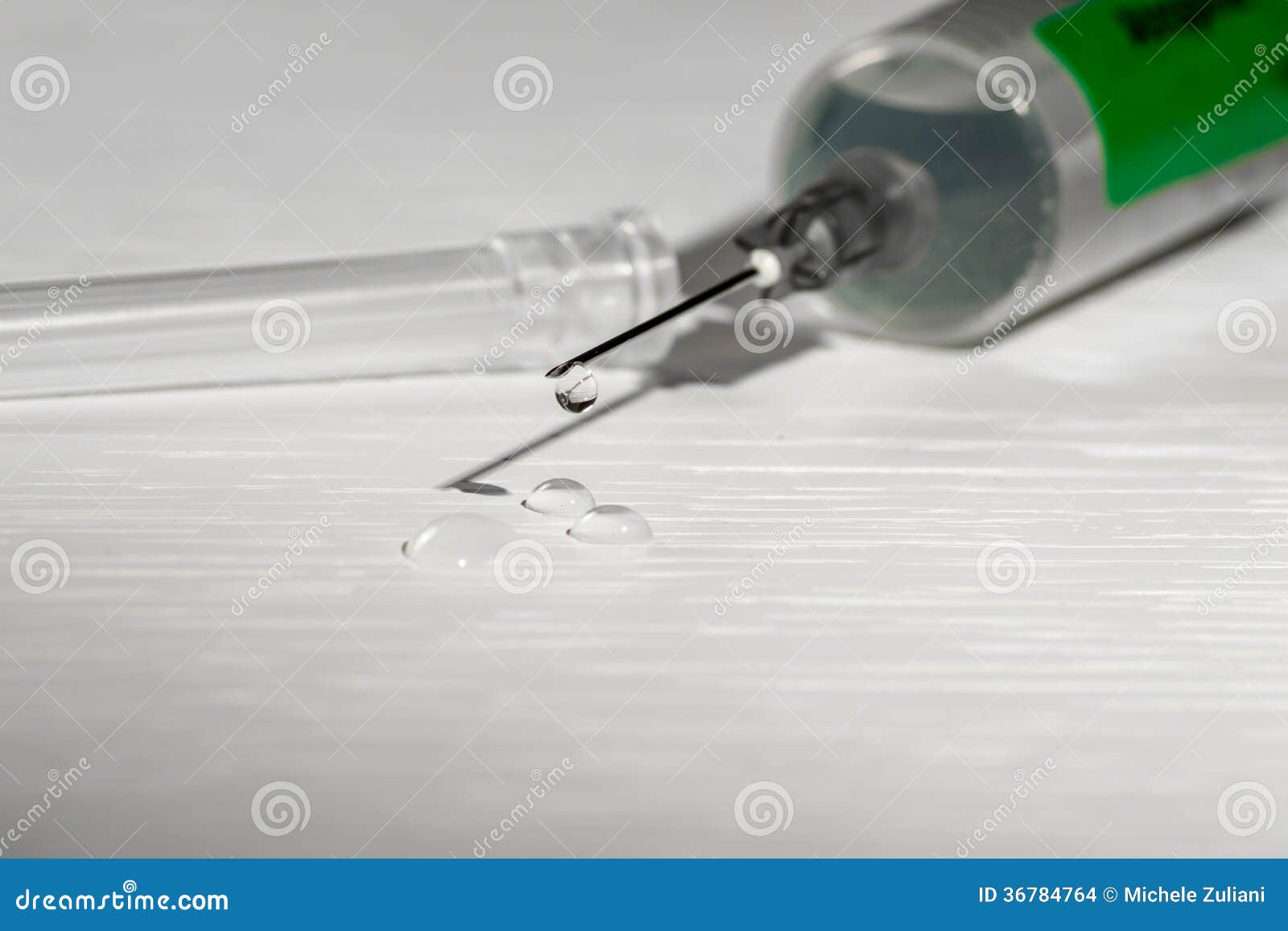 A Drop of Drug from the Needle Stock Photo - Image of drug, drop: 36784764