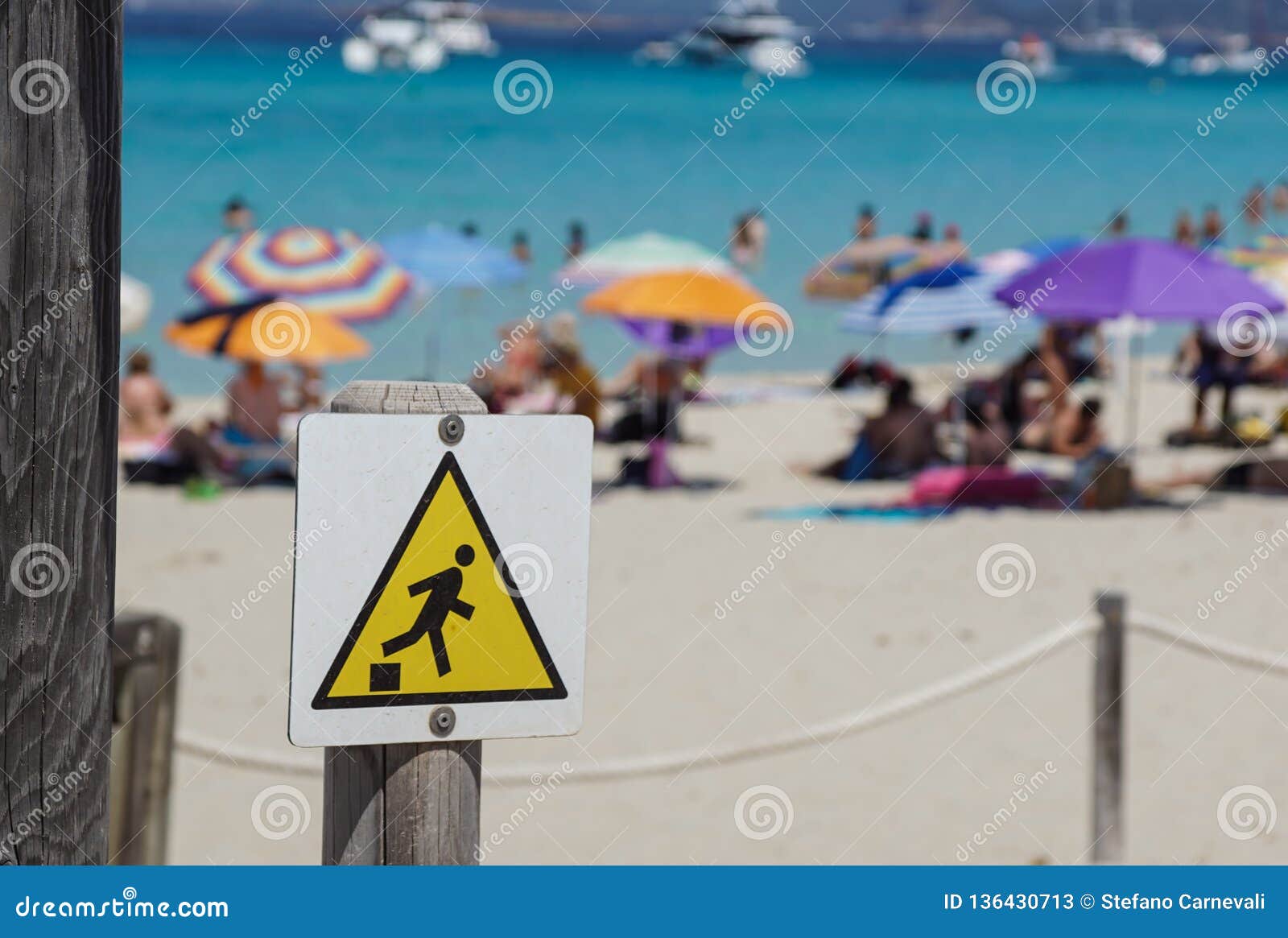 Drop Warning Sign , Falling of the Edge Yellow Triangle Warning Sign on ...