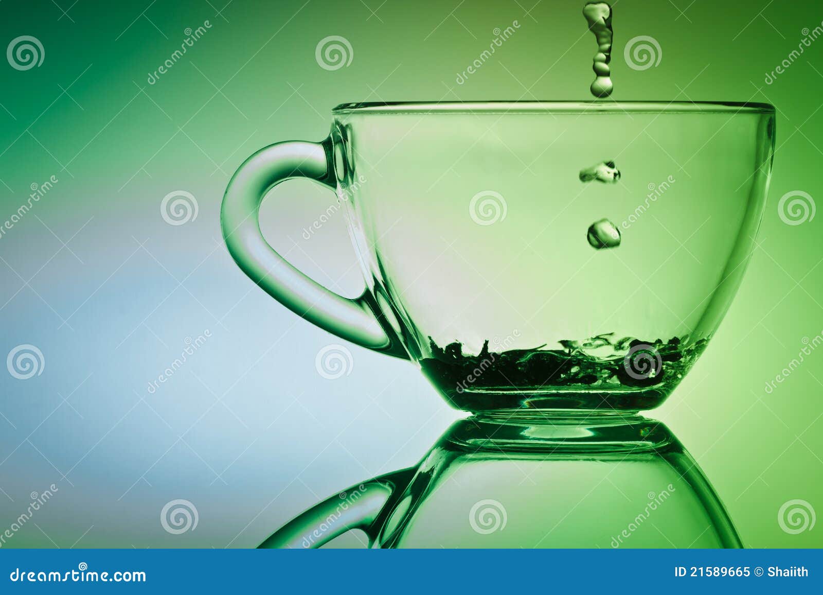 Drop of Water Falling Down To Cup of Tea Stock Image - Image of scene ...