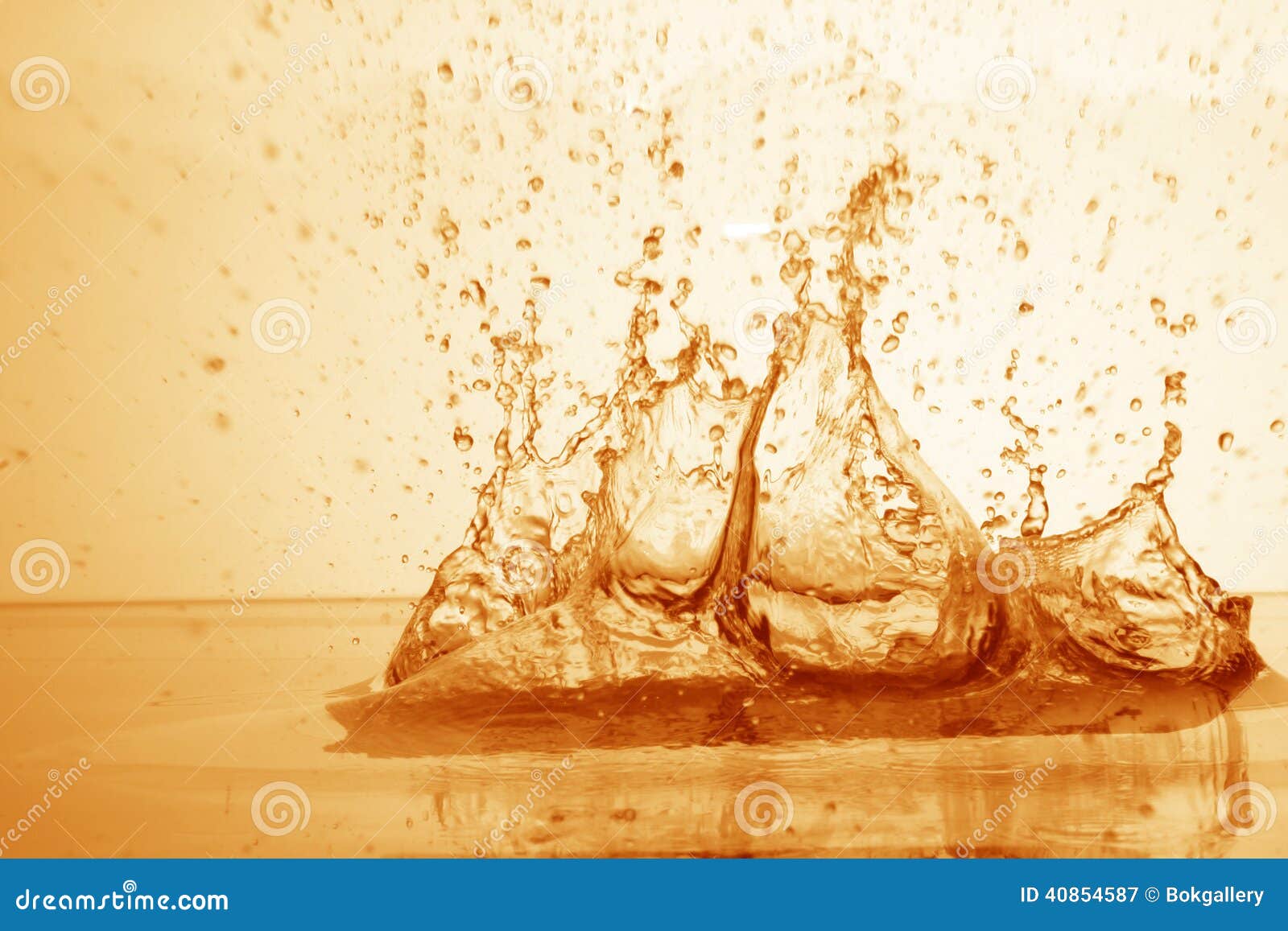 2,358 Gold Puddle Photos - Free & Royalty-Free Stock Photos from Dreamstime