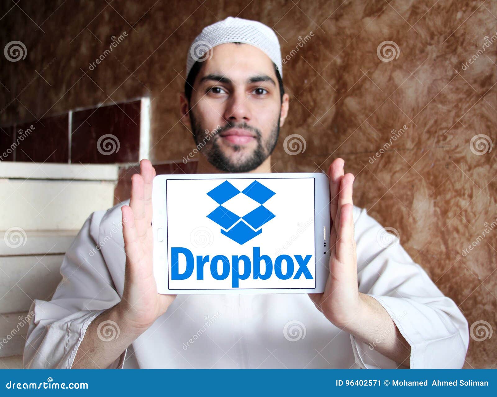Dropbox logo editorial photo. Image of editorial, muslim - 96402571