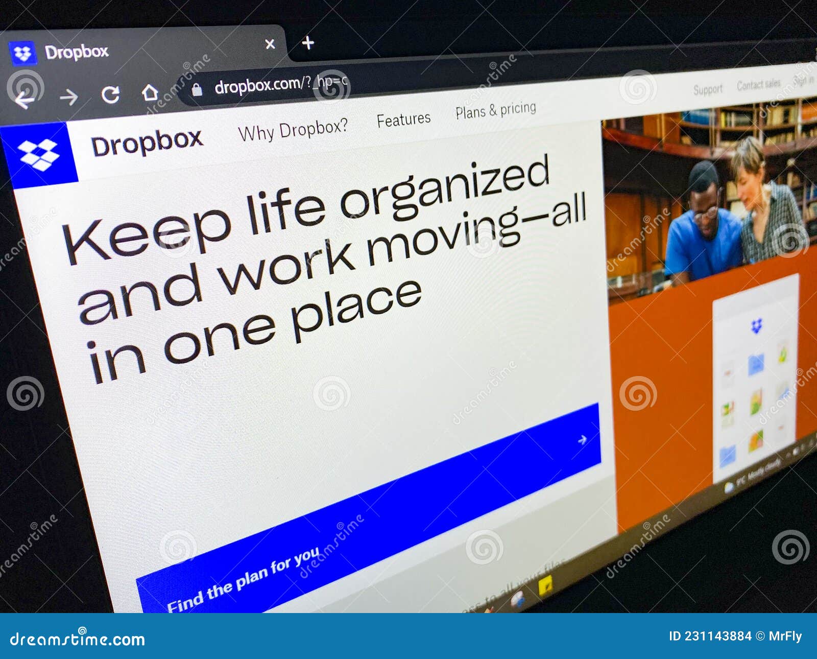 Dropbox Web Page on Computer Screen Editorial Stock Image - Image of ...