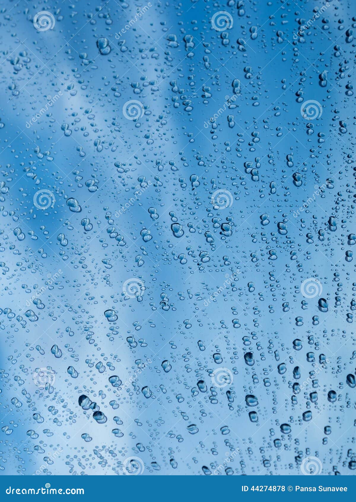 Droplets on window glass stock photo. Image of water - 44274878