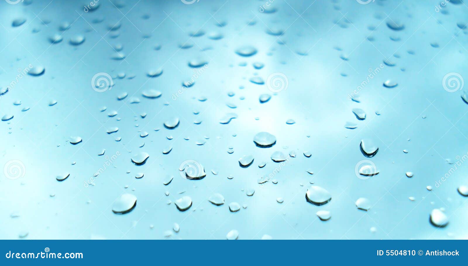 Dropped Glass Picture. Image: 5504810