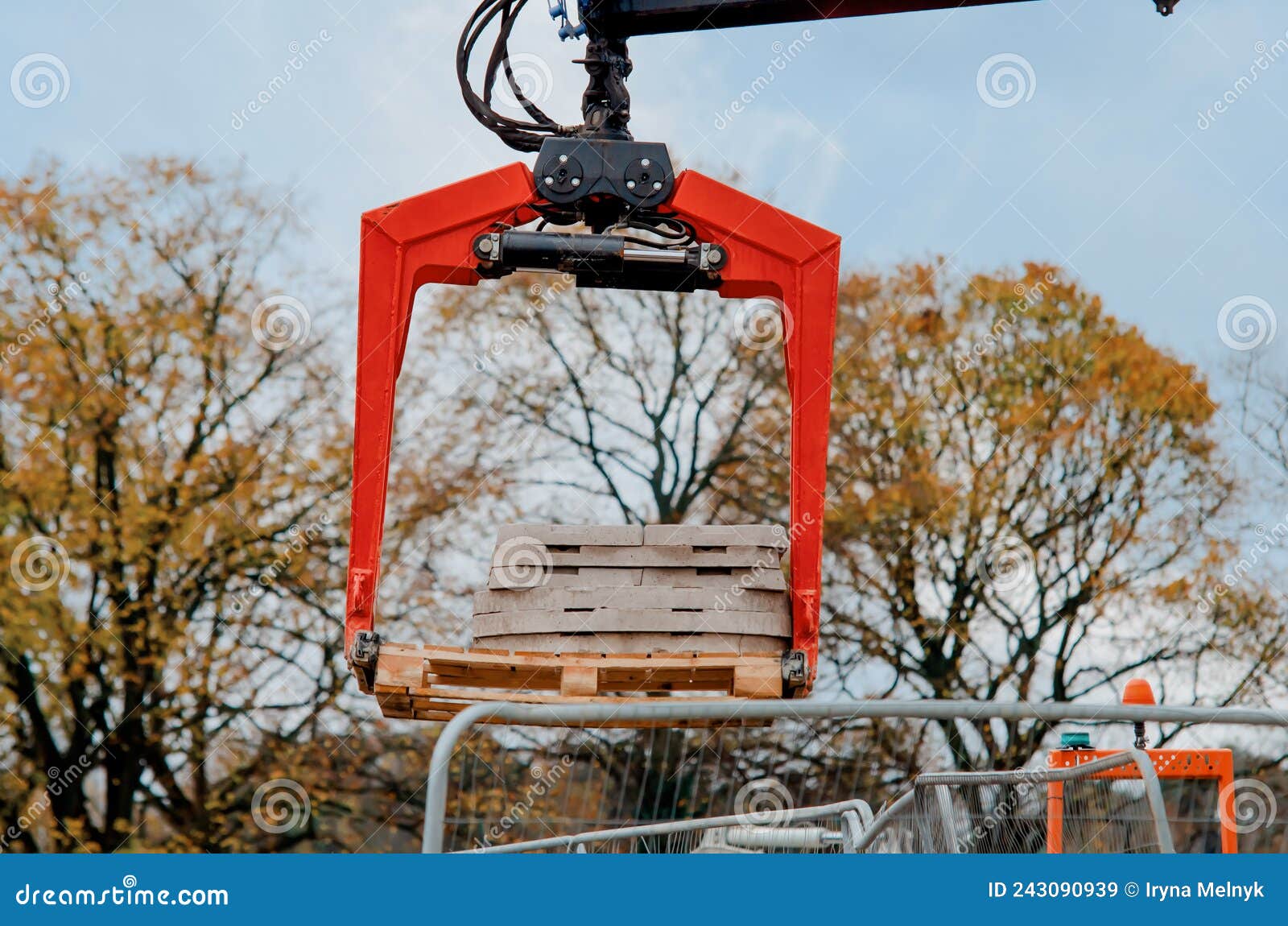 Dropside Flatbed HIAB Crane Lorry with Brick Grab Attachment Deliver ...