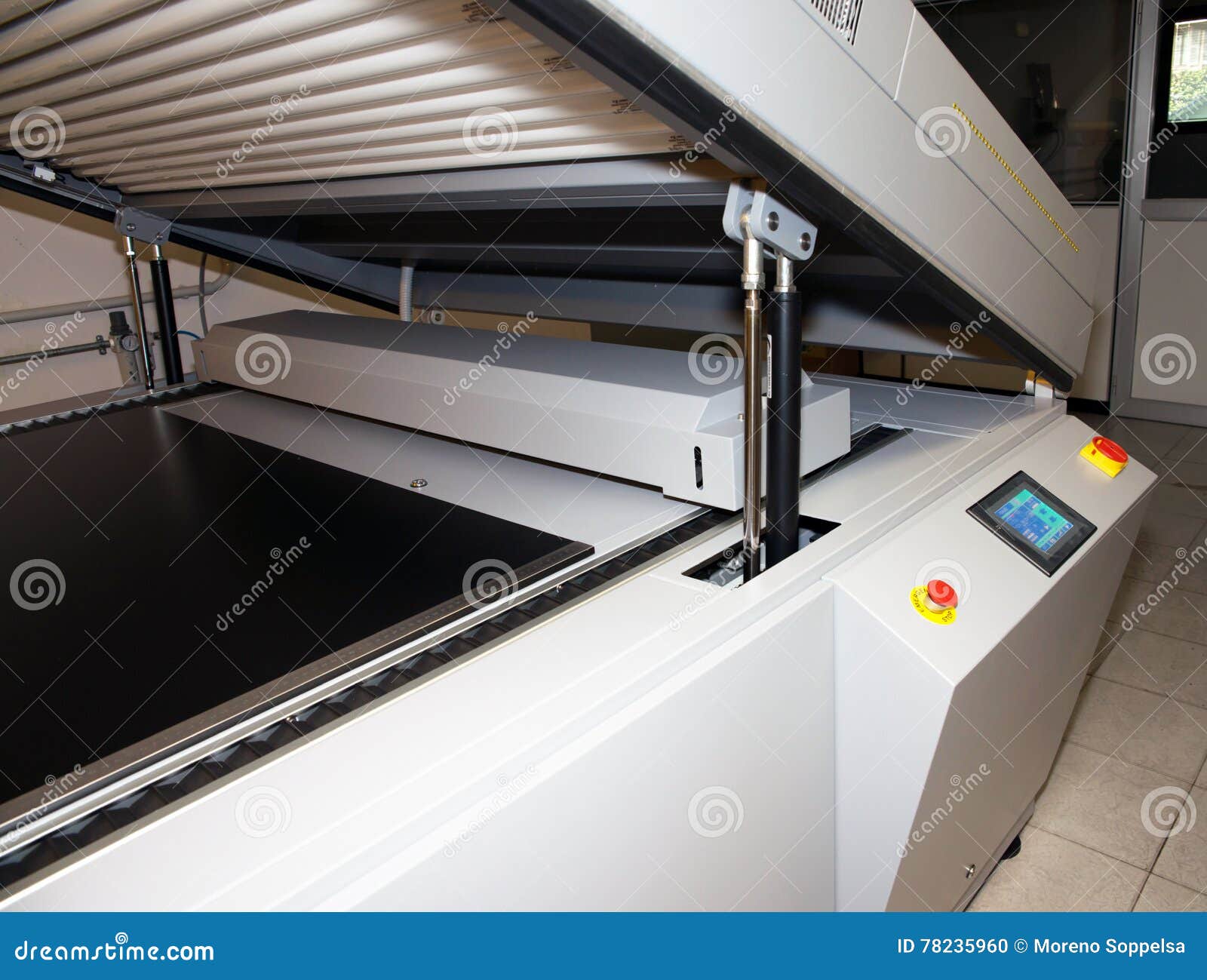 Druckbetrieb - Flexographische Druckplatten Stockfoto - Bild von ...
