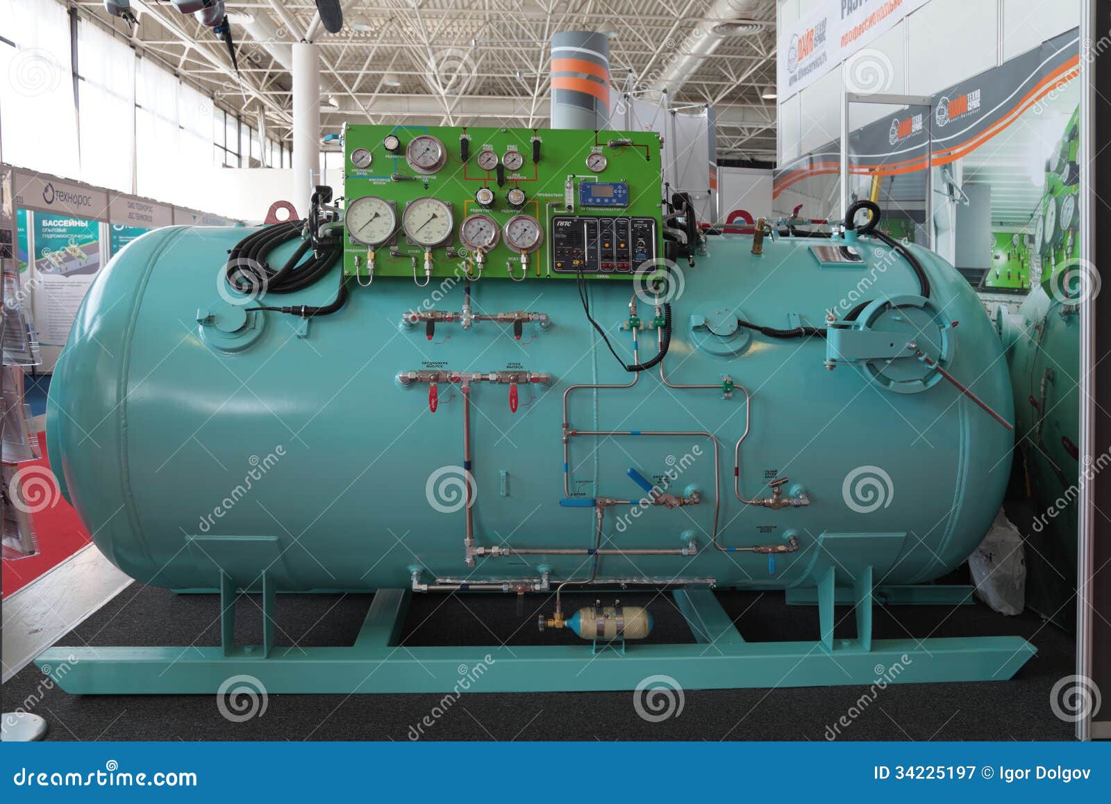 Drukkamer redactionele fotografie. Image of toestel, tonen - 34225197