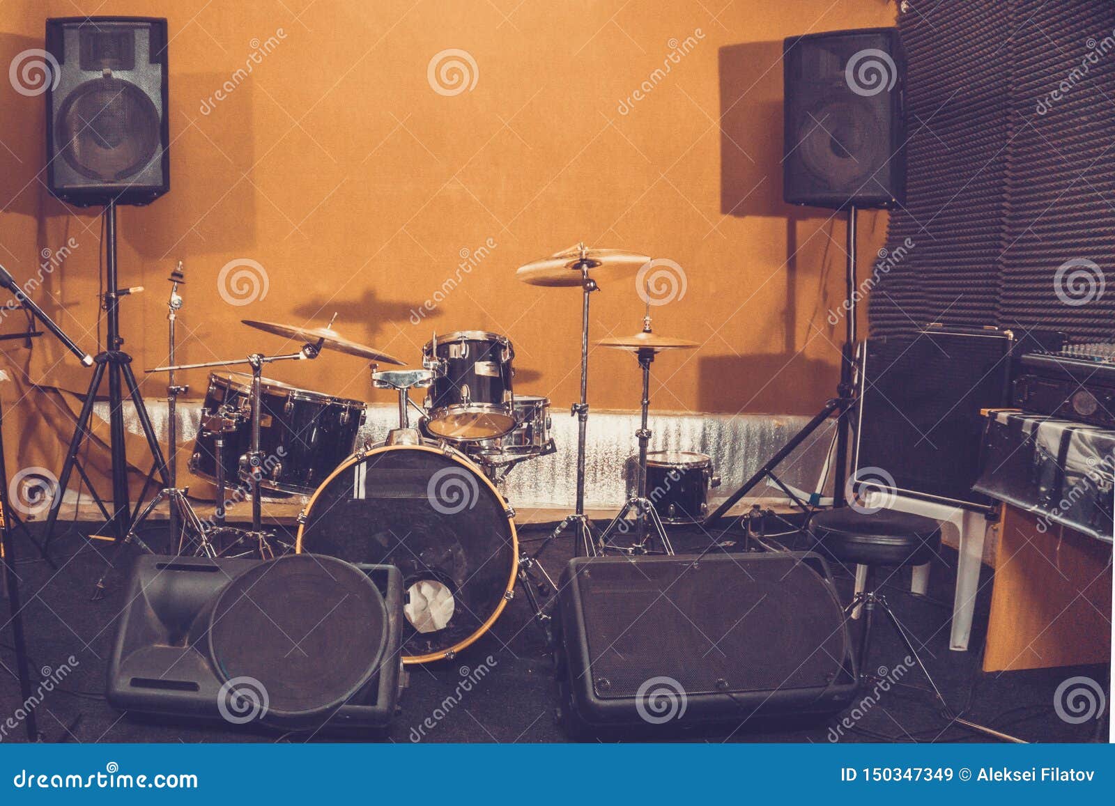 Drum set drums in Studio stock image. Image of music - 150347349
