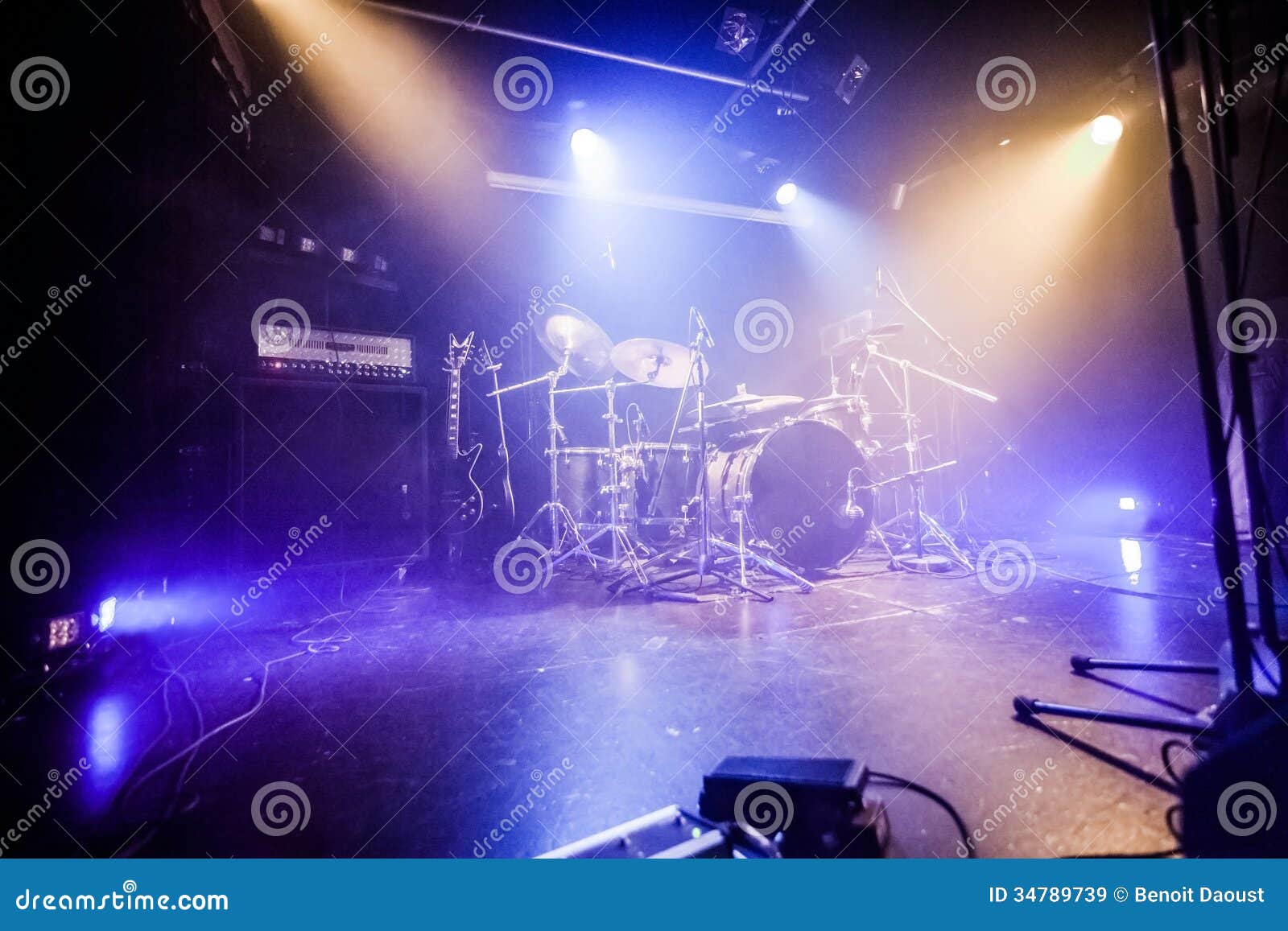 Drumkit on Empty Stage Waiting for Musicians Stock Image - Image of ...
