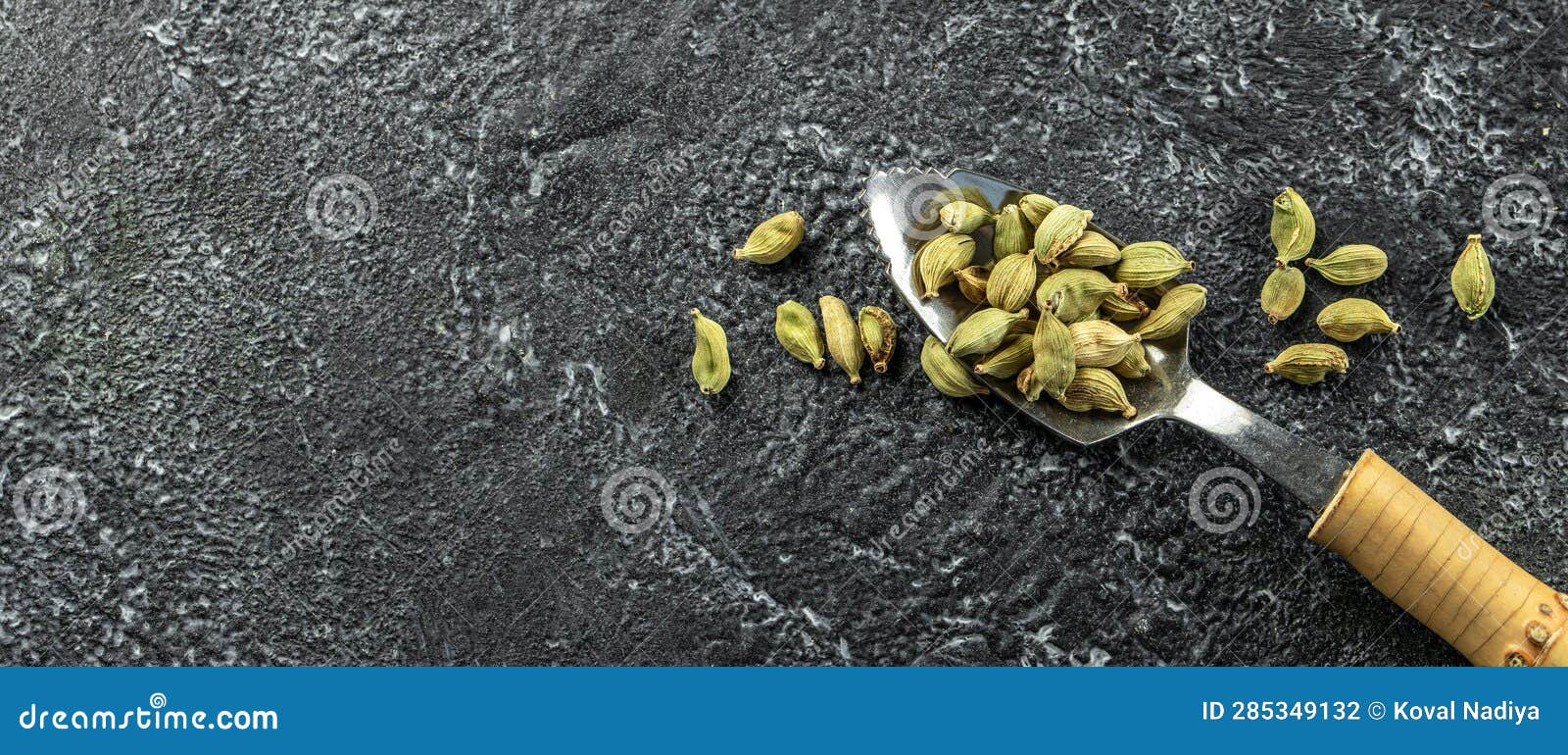 Dry Cardamom Spice in Spoon on a Dark Background. Long Banner Format ...