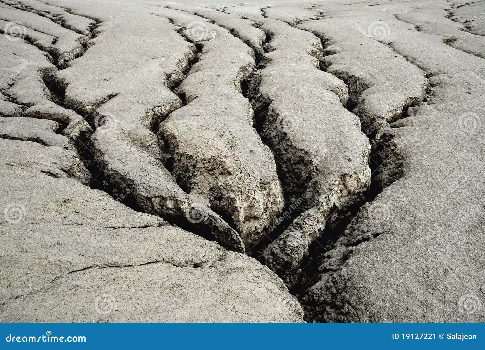 Dry cracked land stock image. Image of broken, agriculture - 19127221