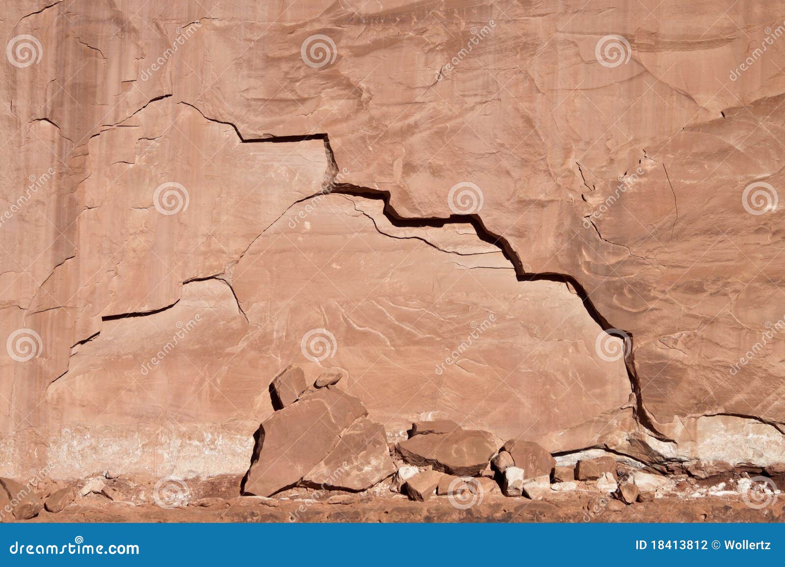 Dry Cracking Wall stock photo. Image of formations, cracked - 18413812