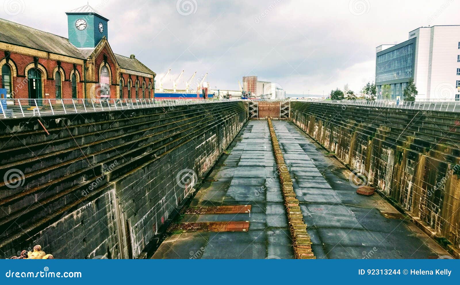 Dry dock ship building stock photo. Image of dock, ireland - 92313244