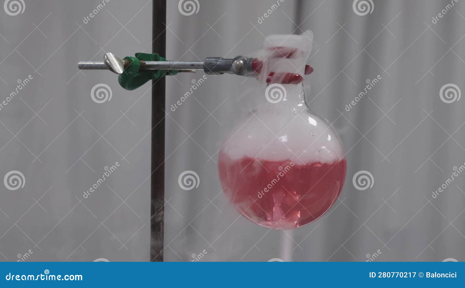 Dry Ice Flask Lab stock video. Video of holder, fuming - 280770217