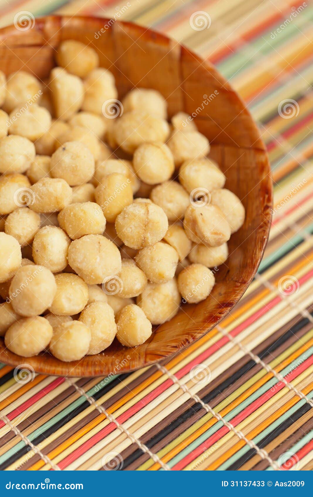 Dry Macadamia Nuts with Sea Salt Stock Image - Image of roasted, health ...