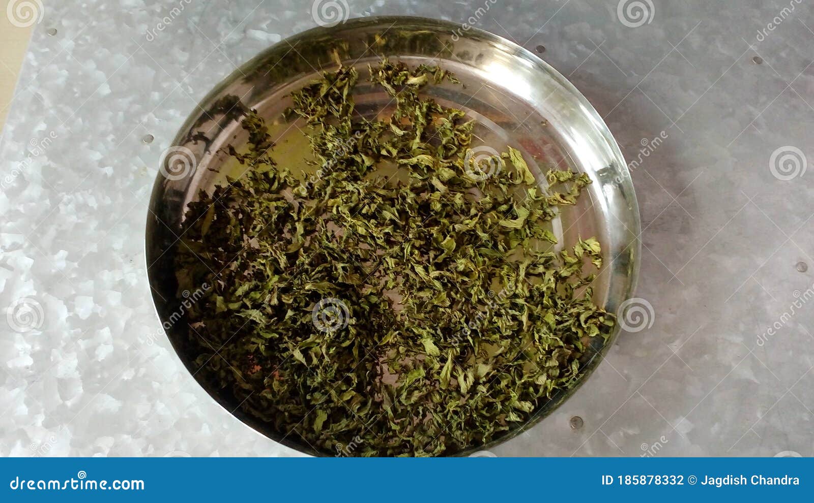 Dry Peppermint in a Plate Kept in Sunlight Stock Photo - Image of plate ...