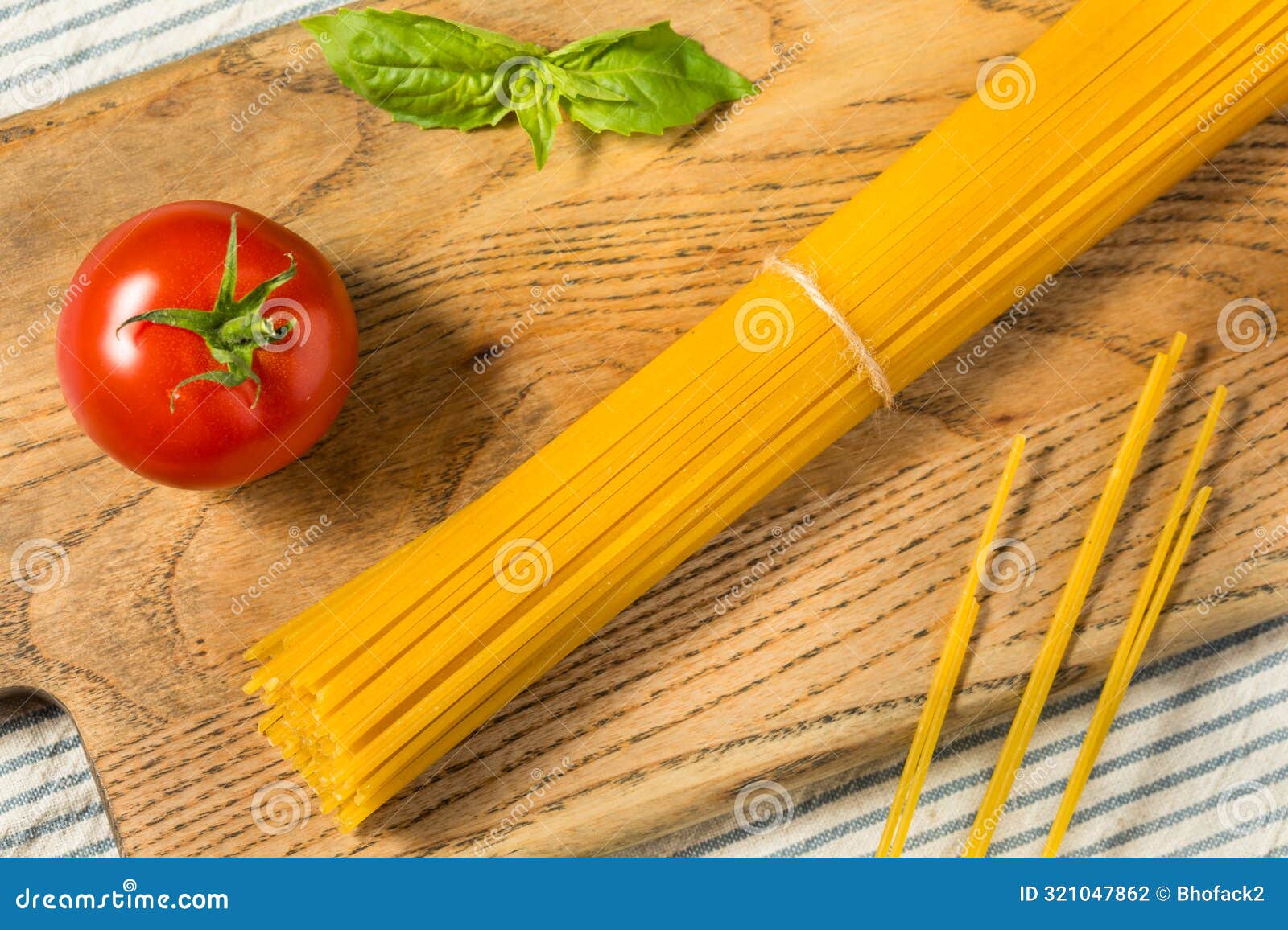 Dry Raw Yellow Italian Spaghetti Stock Photo - Image of spaghetti ...