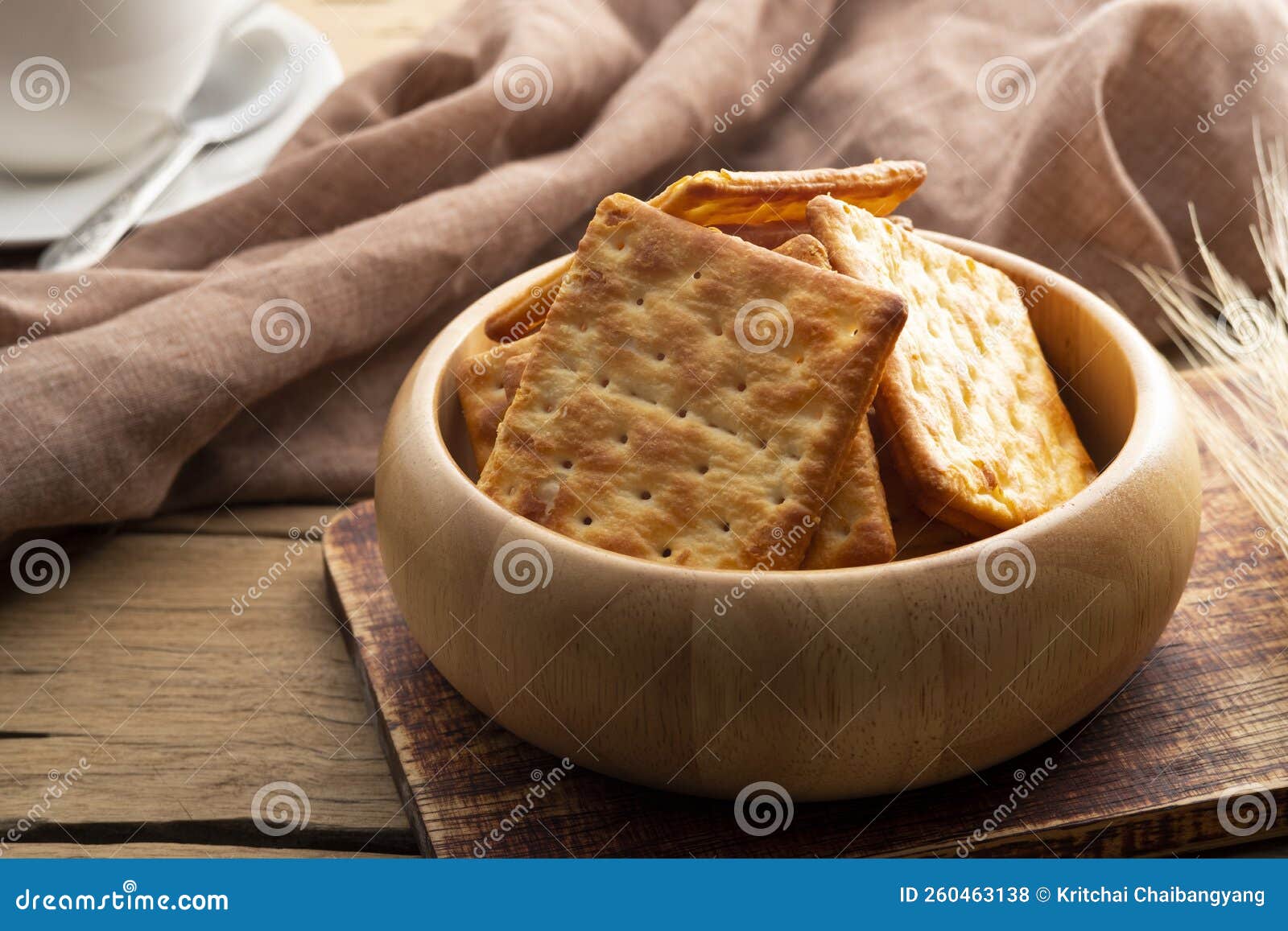 Dry Thin Crispy Crackers in Wooden Bowl Stock Photo - Image of bakery ...