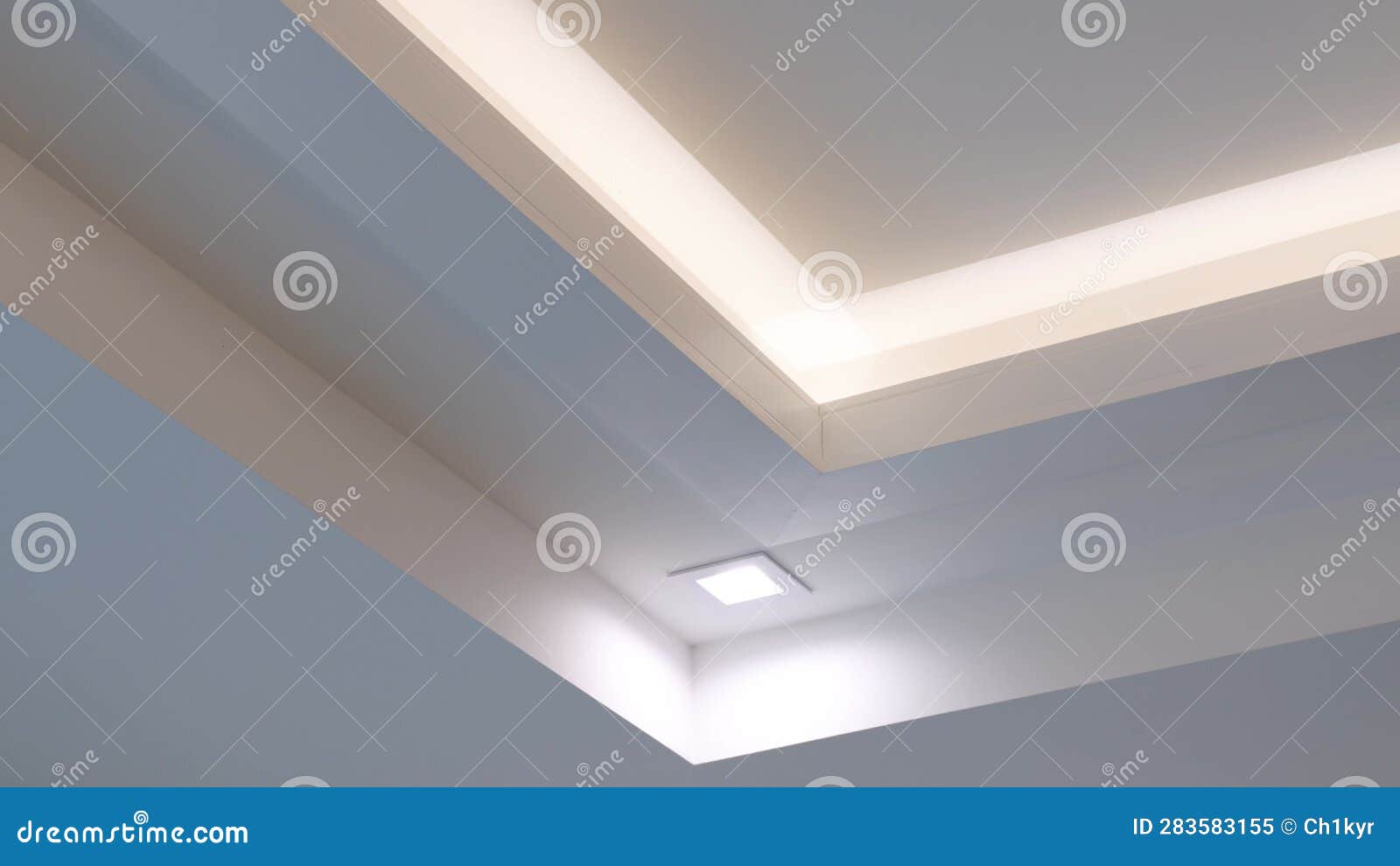 Drywall Multi-level White Ceiling with Built-in Led Light and Halogen ...