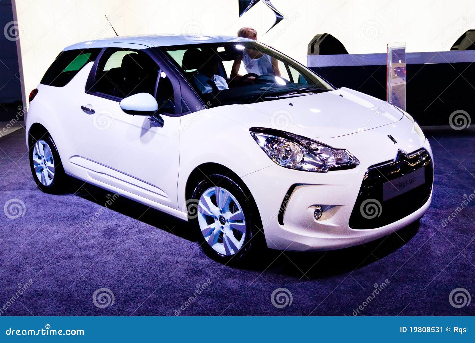 DS3 Blanco De Citroen Del Coche Foto editorial - Imagen de fondo ...