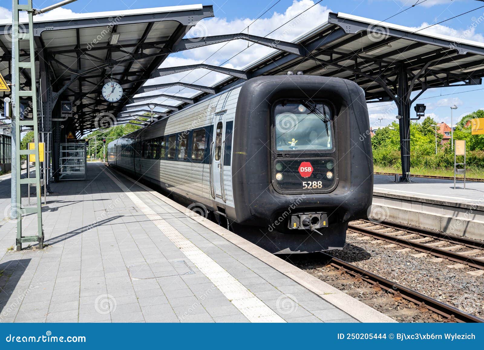 DSB train editorial stock image. Image of rendsburg - 250205444