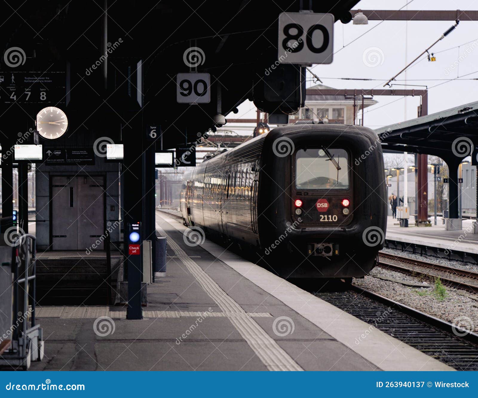 DSB Train at Odense Railway Station Editorial Photography - Image of ...