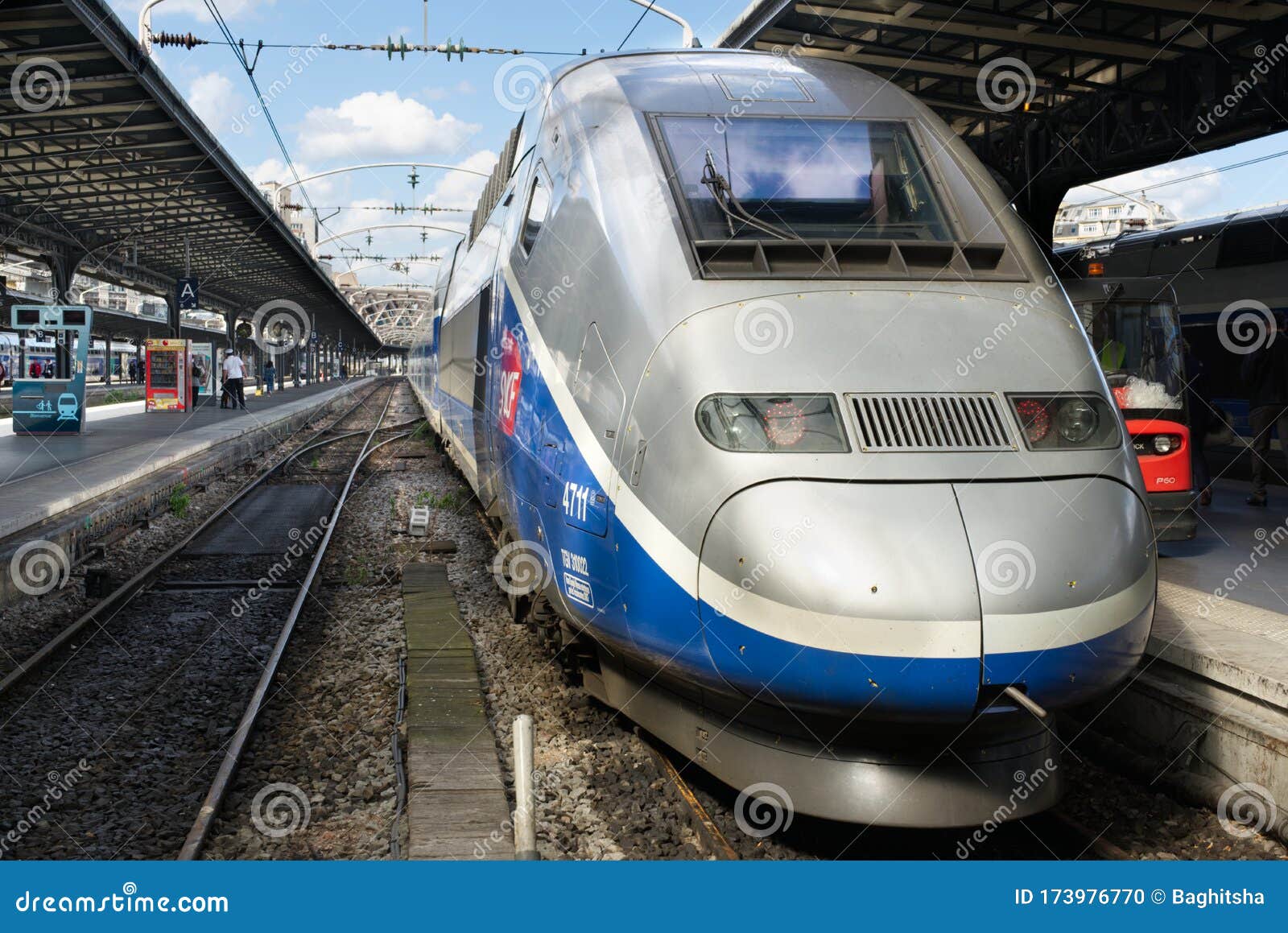 High-speed Train Engine Paris-Est Station France Editorial Image ...