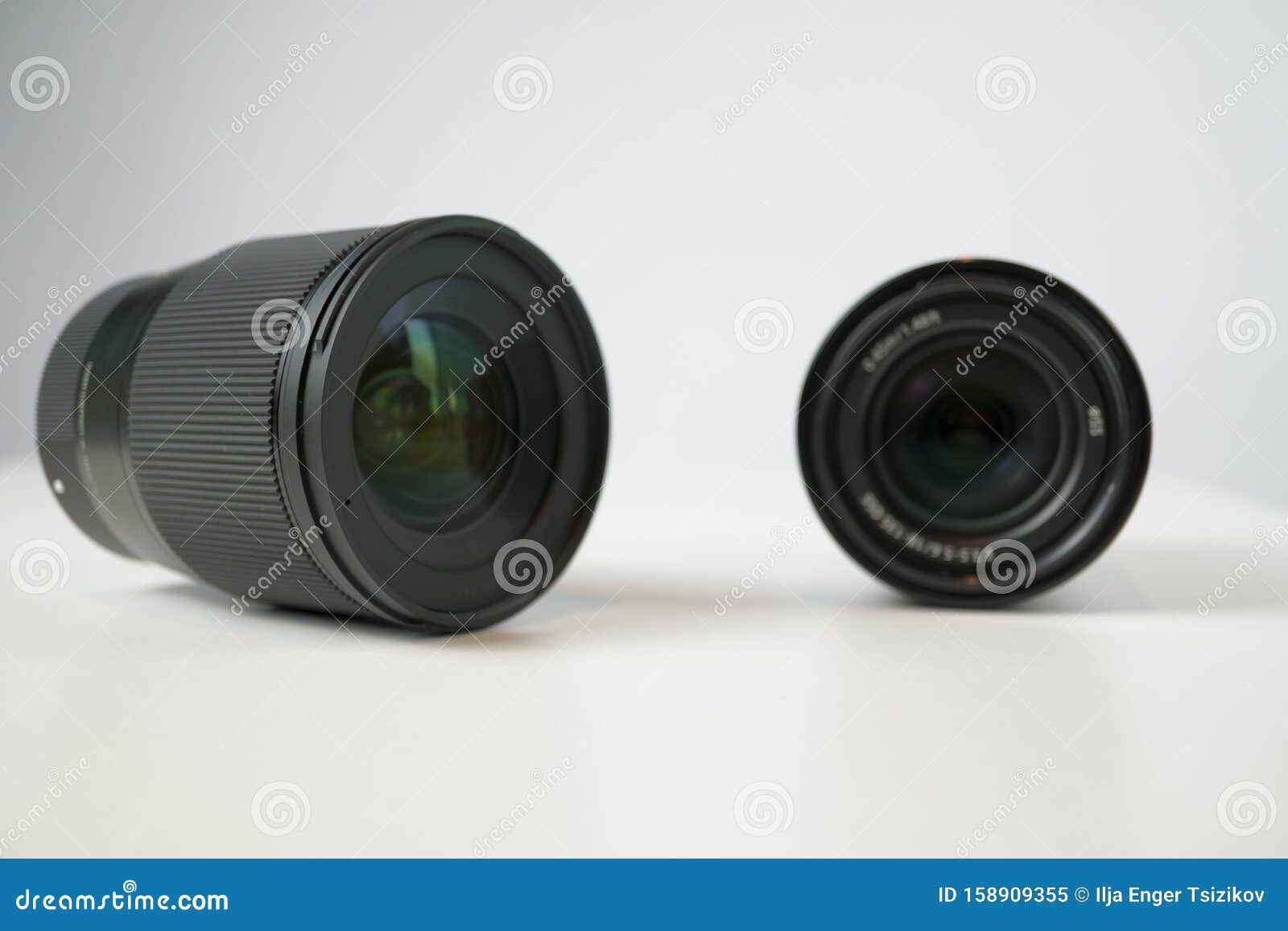 Dslr Camera Lense, Close-up View on Table with Smooth Background Stock ...