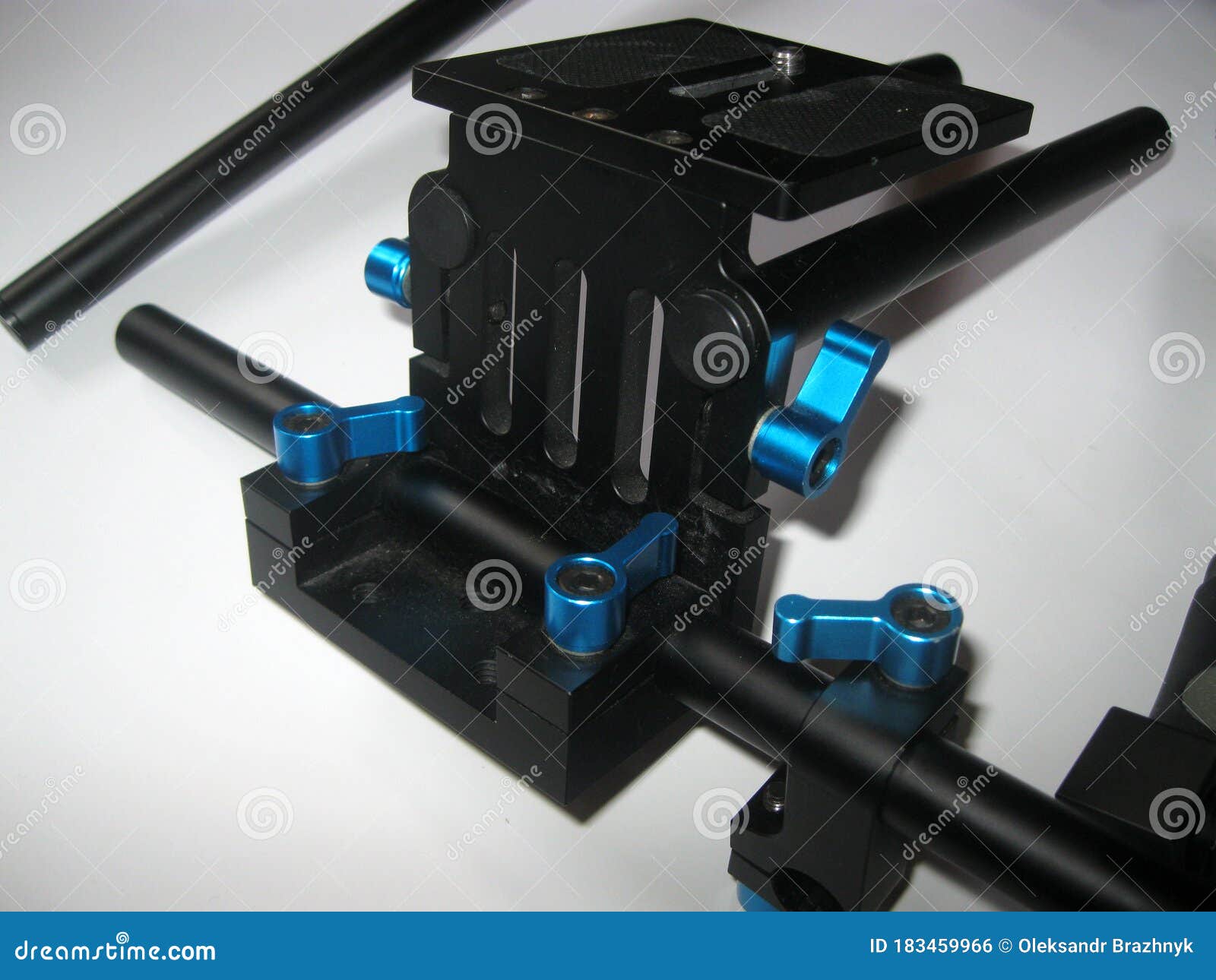 DSLR Rig Camera Kit Shoulder Stabilization System Video Support Stock ...