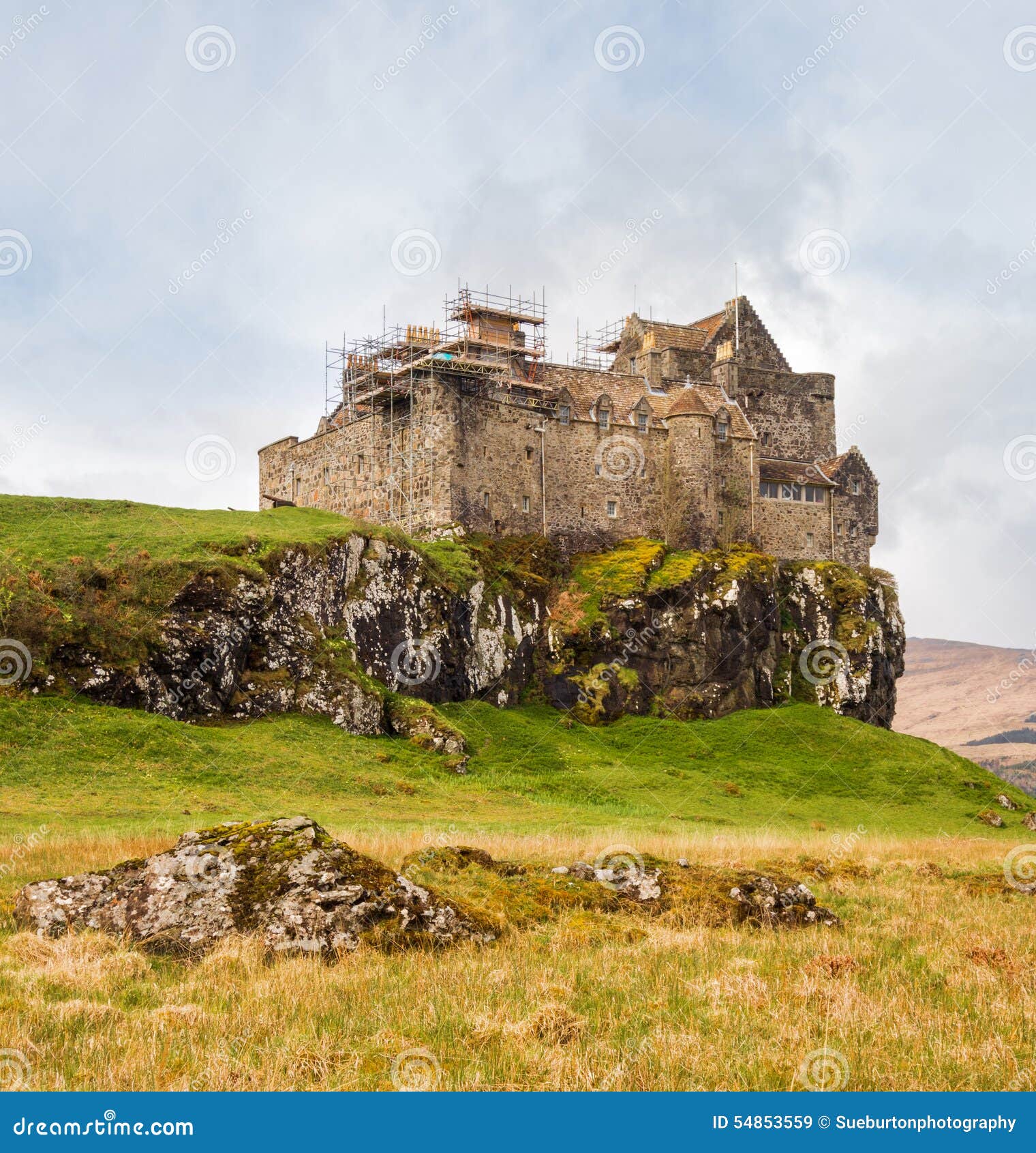 Duart castle stock image. Image of building, entrapment - 54853559