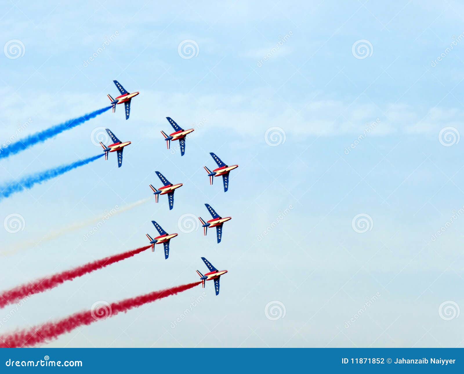 Dubai Air Show Acrobatic Display Editorial Photography - Image of ...