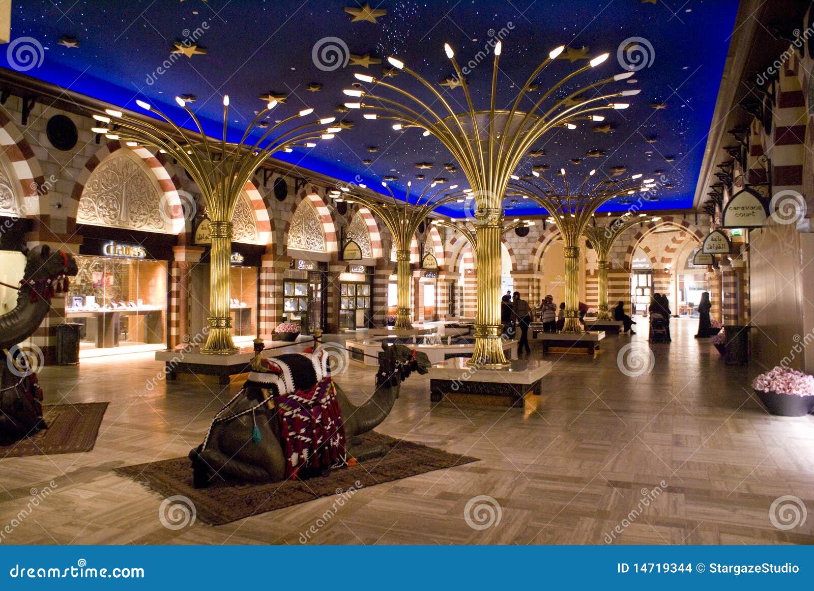 Dubai Mall Inside Gold Souq Editorial Stock Image - Image of lifestyle ...