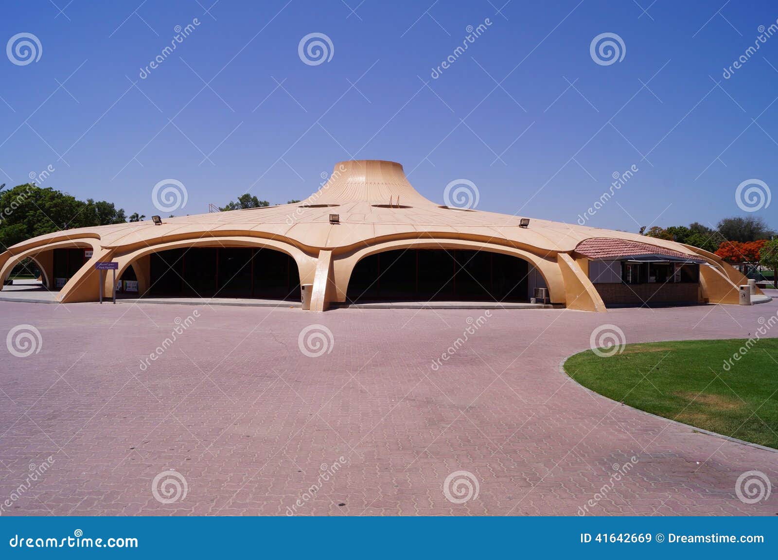 Dubai Safa Park stock image. Image of zayed, safa, park - 41642669
