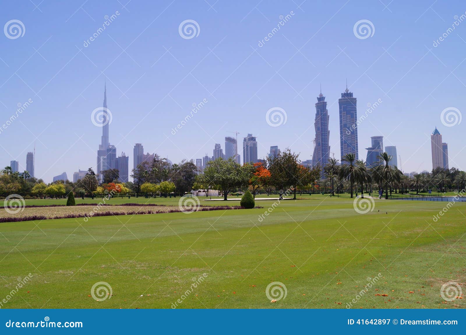 Dubai Safa Park stock image. Image of desert, garden - 41642897